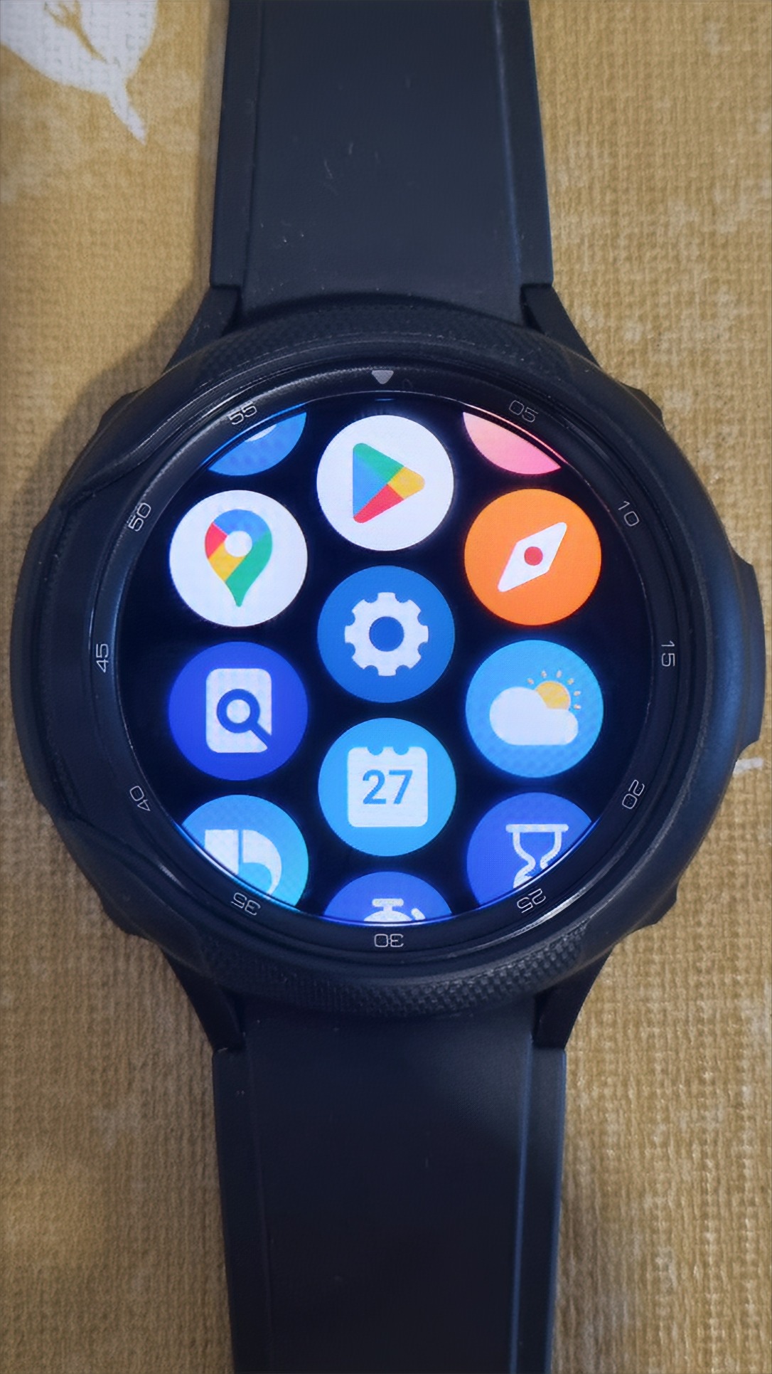 SAMSUNG Galaxy Watch4 Classic (SM-R890) , fekete, 46mm - HardverApró