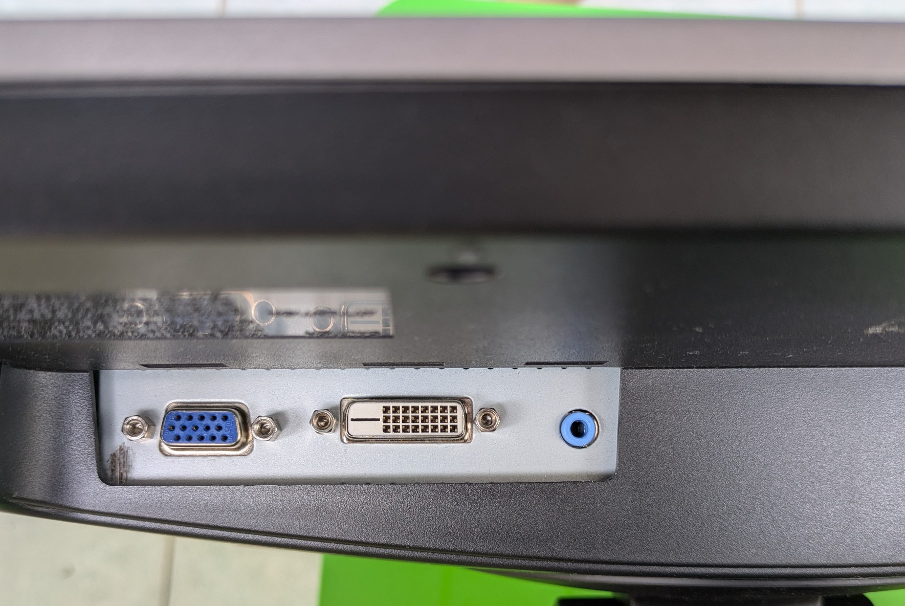 Samsung SyncMaster 2243 monitor - HardverApró