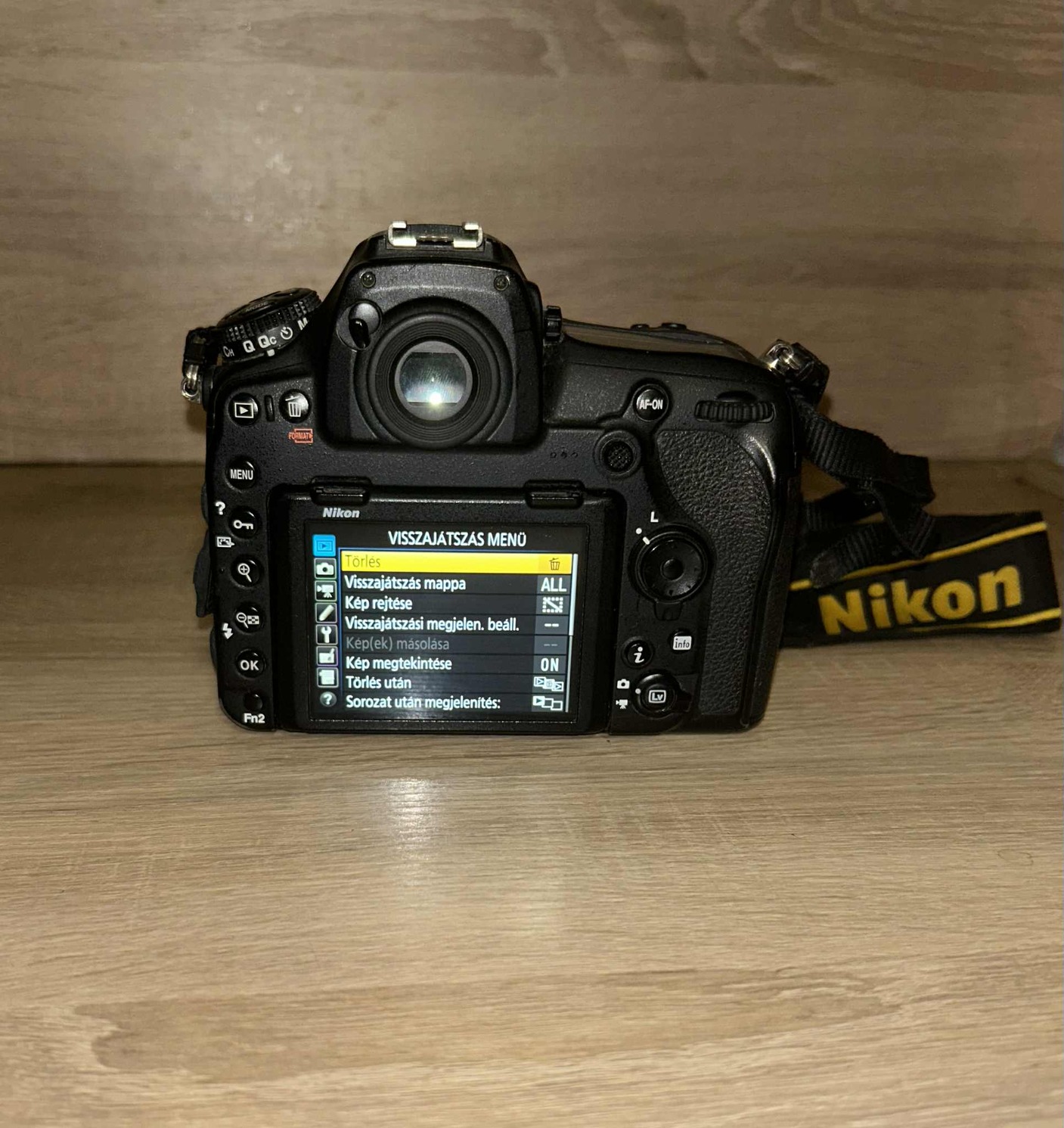Nikon D850 expo 35934 dobozos 2 akku - HardverApró