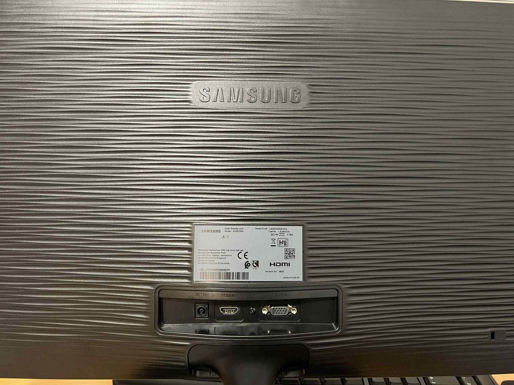 SAMSUNG - SD330 24" - HardverApró