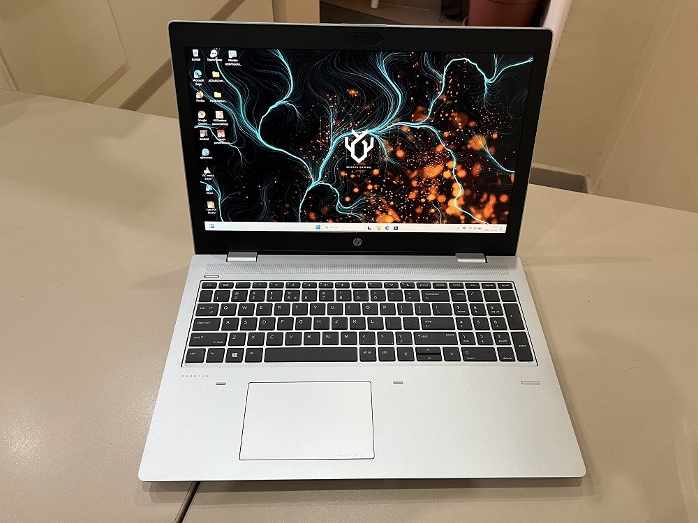 HP PROBOOK 650 G4 / Intel core i5-8350 / 16GB DDR4 / 256gb SSD / WIN11 ...