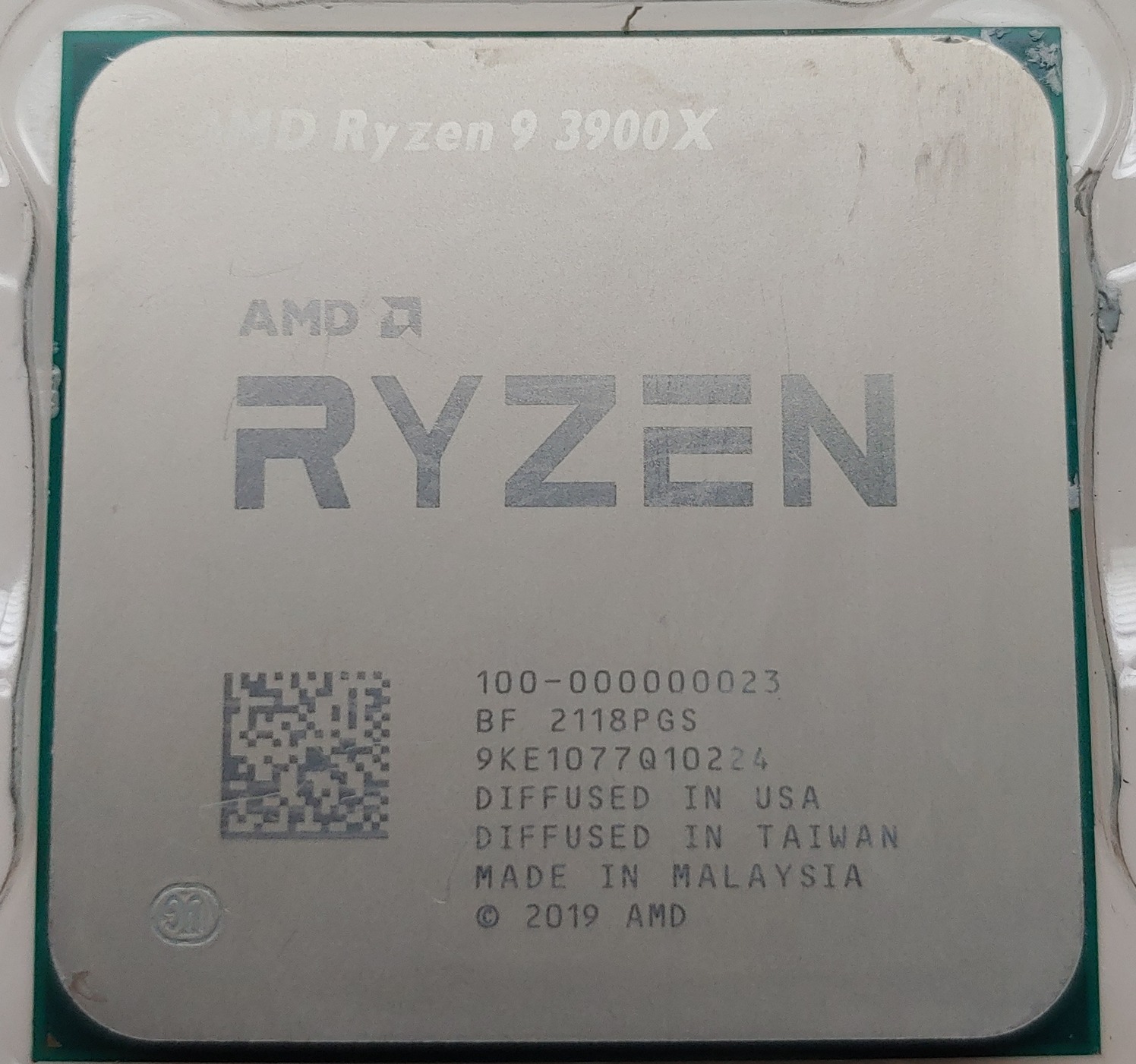 Ryzen 9 3900X - HardverApró