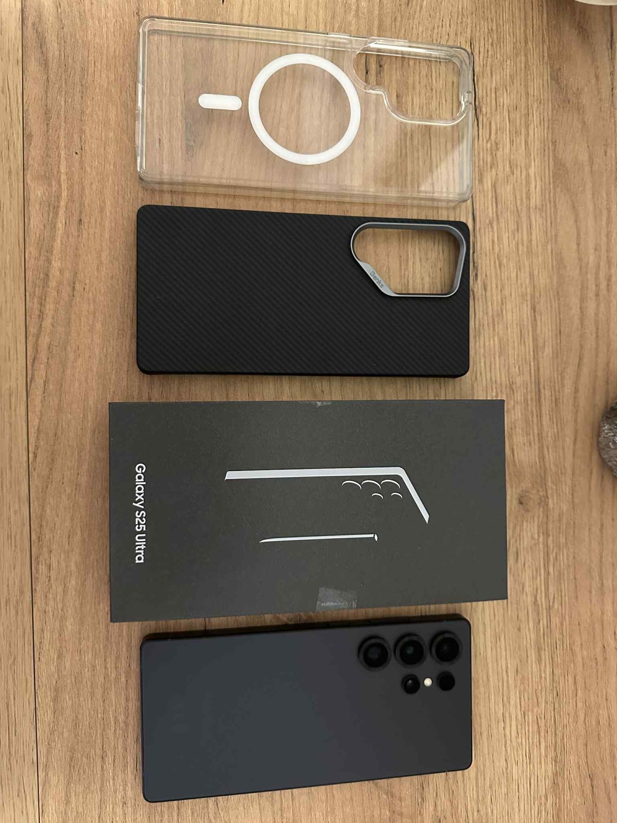 Samsung Galaxy S25 Ultra Jet Black 12/256 ( 3 hónapos ) - HardverApró