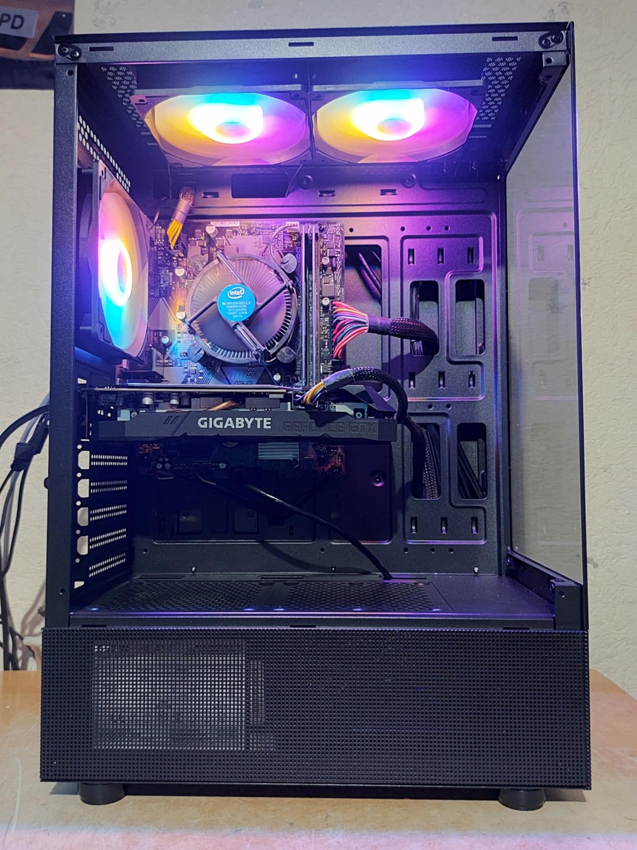 8.Gen i5-ös Gamer! Core i5 8500 / 16GB DDR4 / Nvidia GTX 1660 6GB OC ...