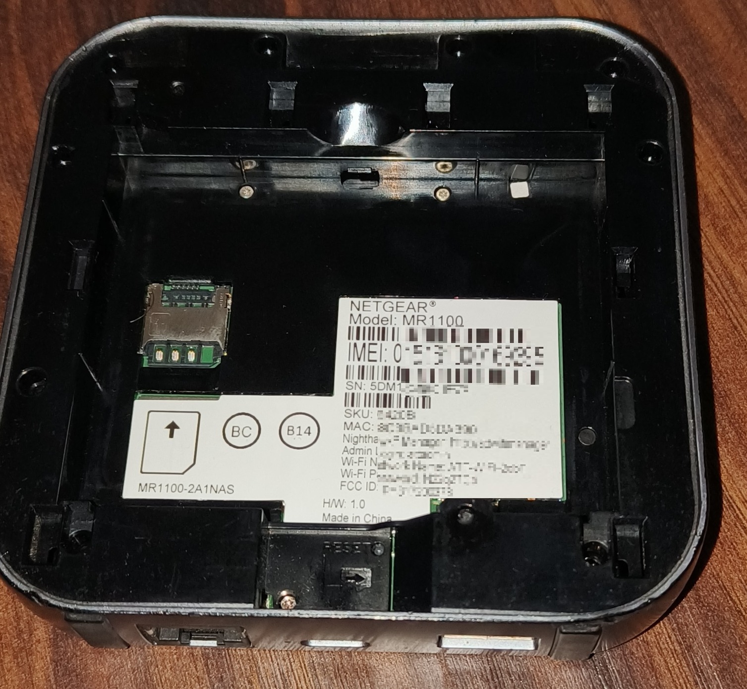 Netgear MR1100, Nighthawk M1 LTE mobil router - HardverApró