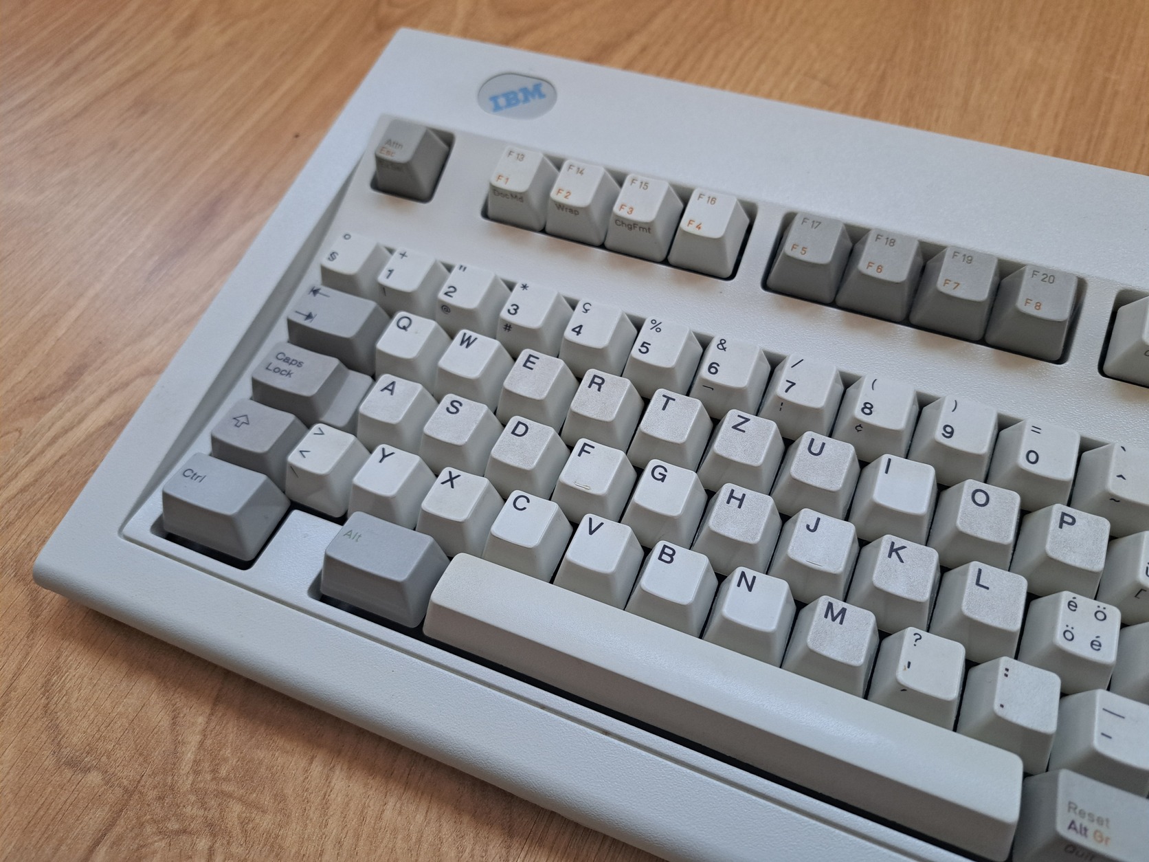 IBM Model M billentyűzet - HardverApró