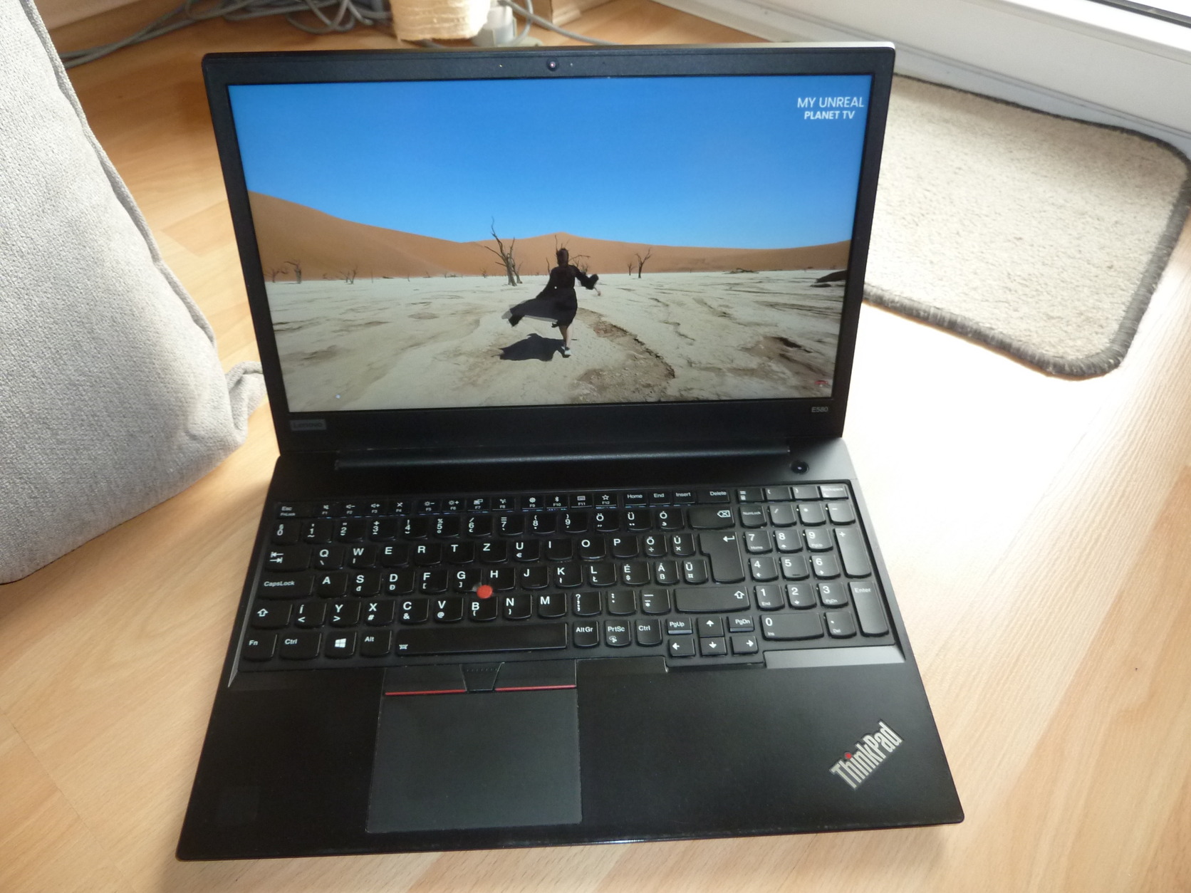 Full HD Lenovo E580 laptop 8 GB RAM 256 GB SSD új aksi világítós magyar ...