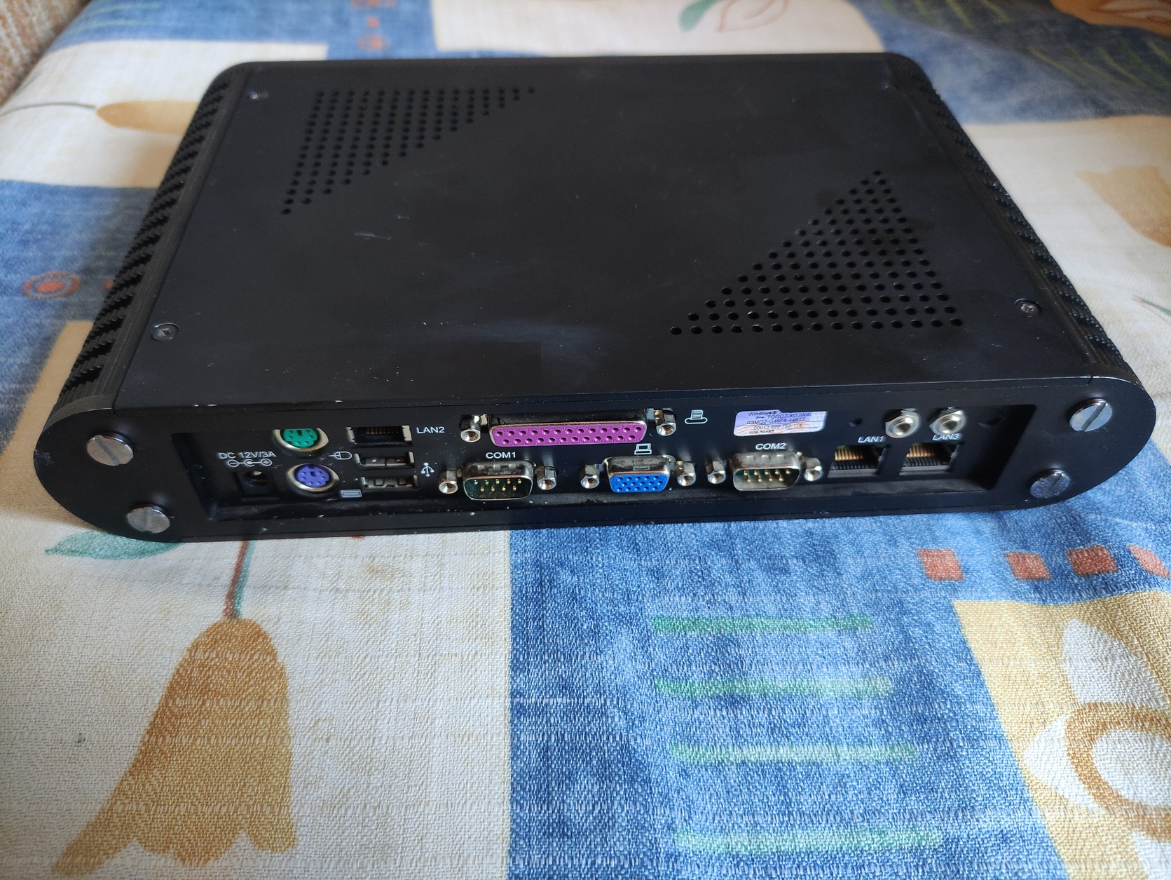 Neo System Fanless Mini PC - HardverApró