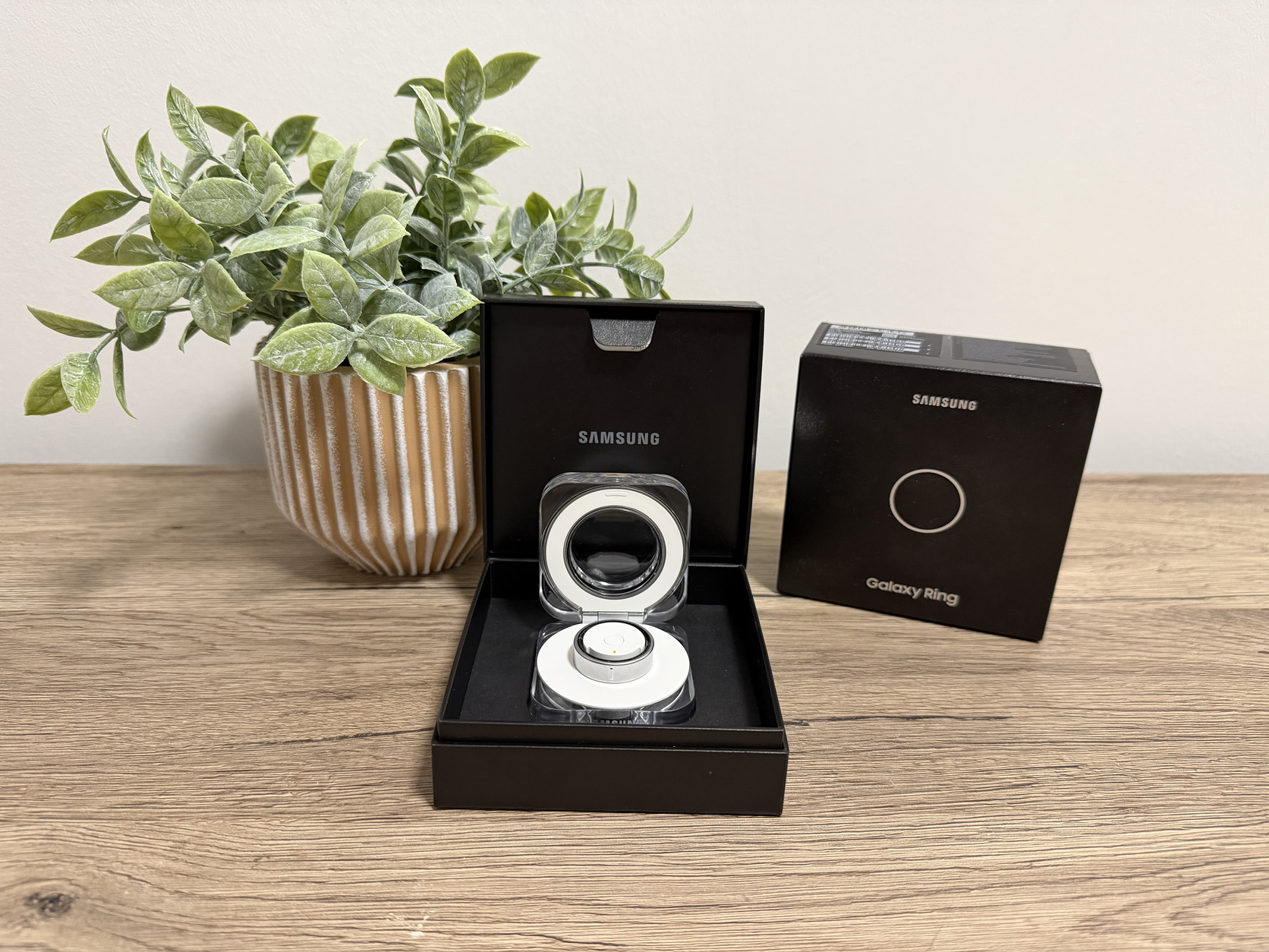 Samsung Galaxy Ring Titanium Silver "10"es Méret 2027.04.ig SES Gari ...