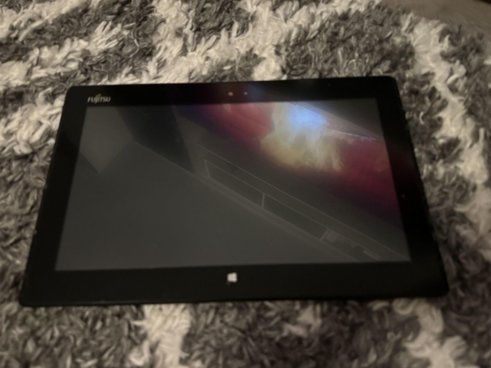 Fujitsu Stylistic Q702 i3 / 4GB RAM / 120GB SSD / Windows 10 Pro ...