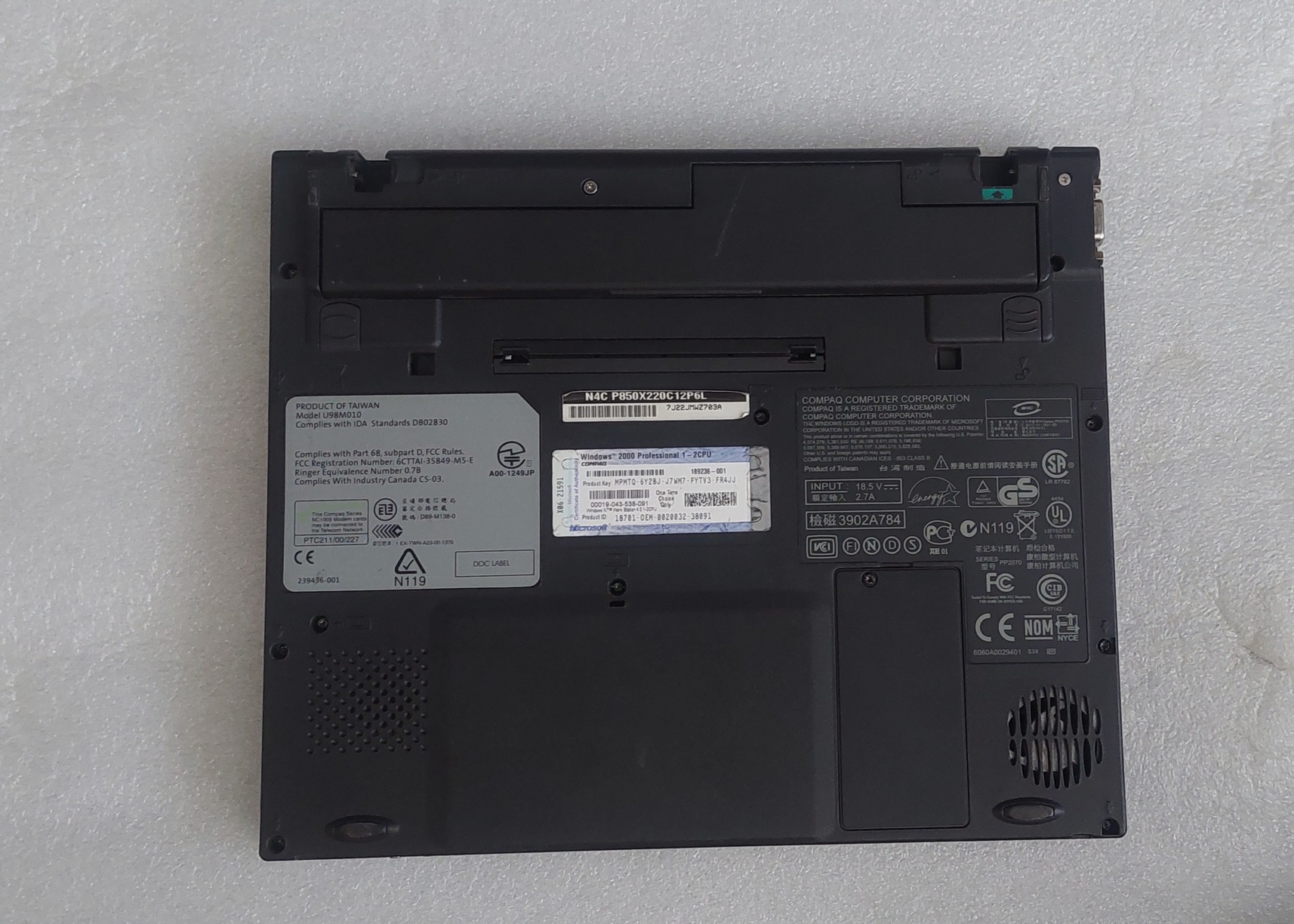 Retro Compaq Evo N400c laptop + dokkoló Pentium III 512MB 20GB ...