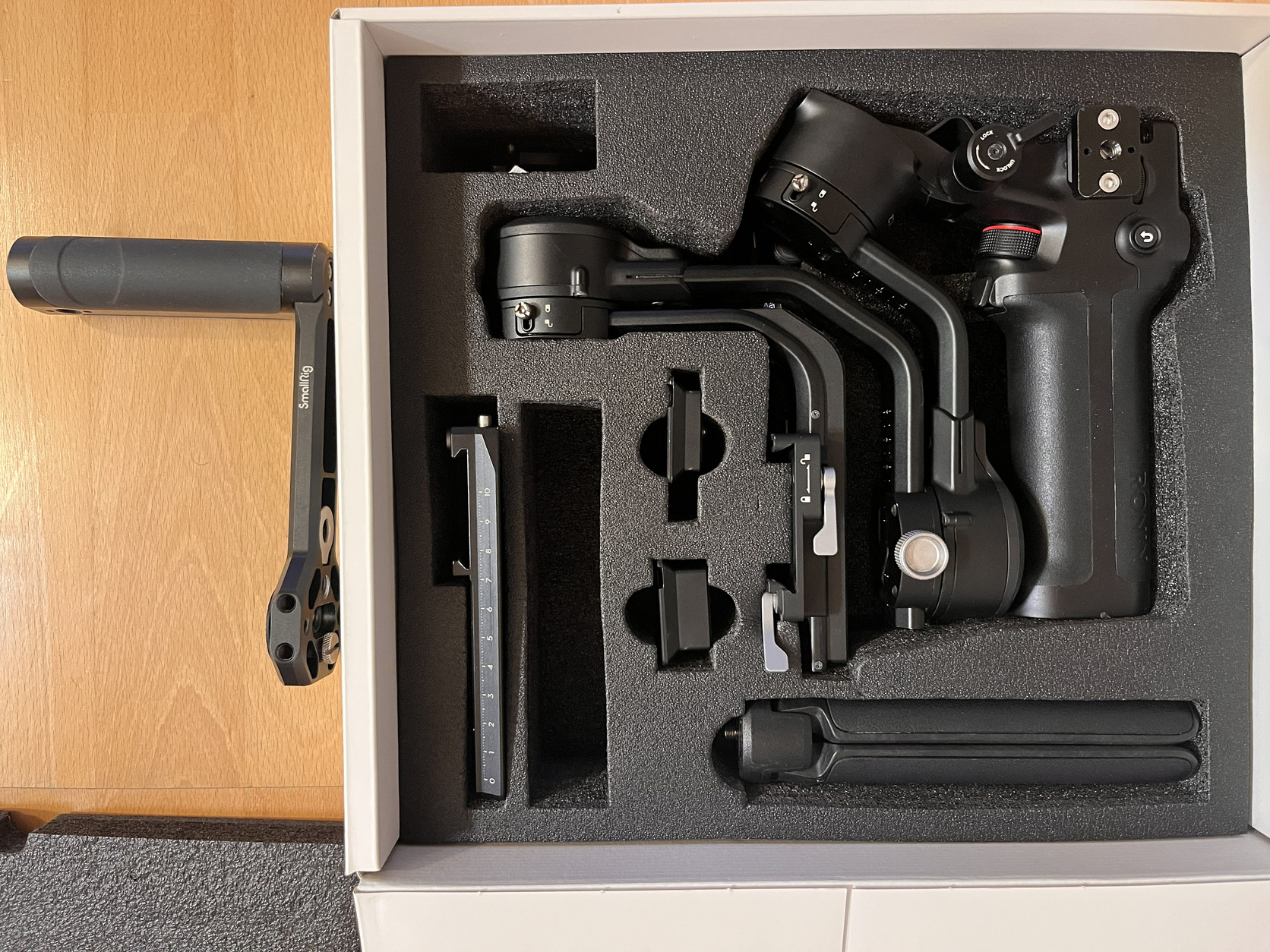 DJI Ronin RSC2 gimbal/stabilizátor - HardverApró