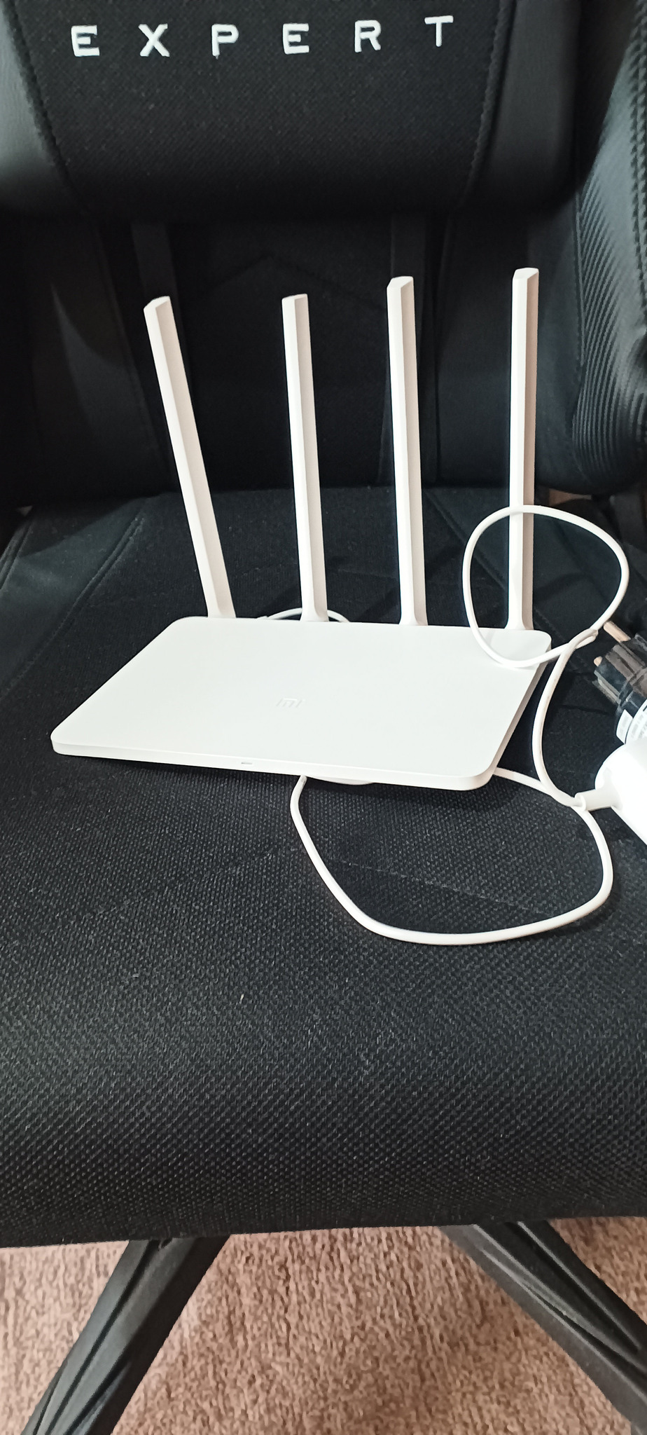 Eladó Xiaomi Mi WiFi R3G v1 gigabites router - HardverApró