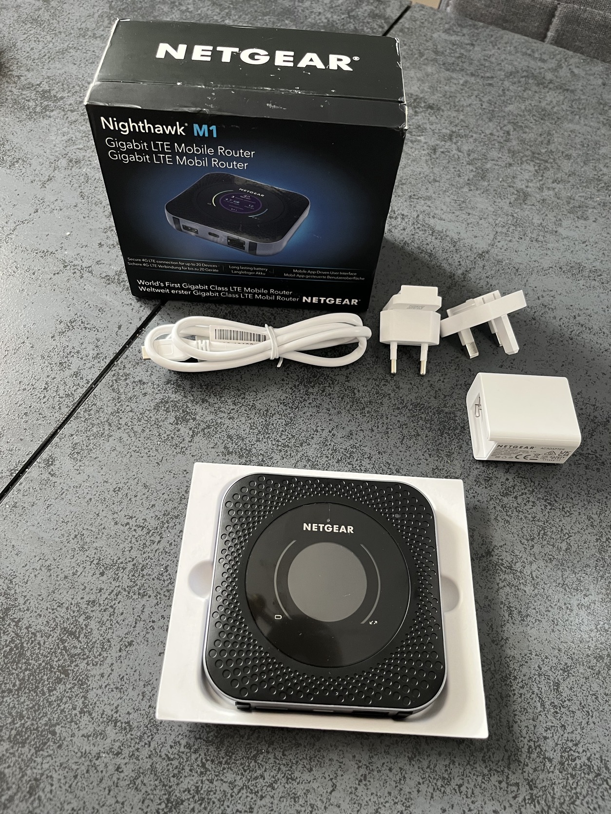 Netgear Nighthawk M1 4G LTE Mobile Router - HardverApró