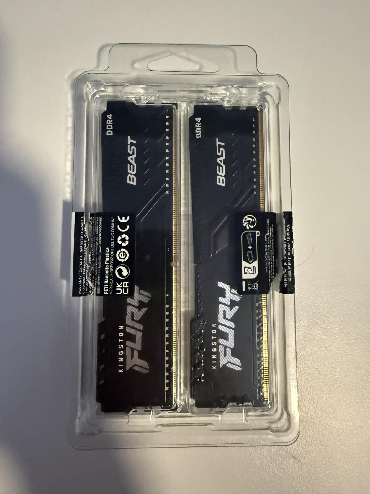 Kingston Fury 16 GB (2x8GB) KIT - 3200Mhz - CL16 - HardverApró