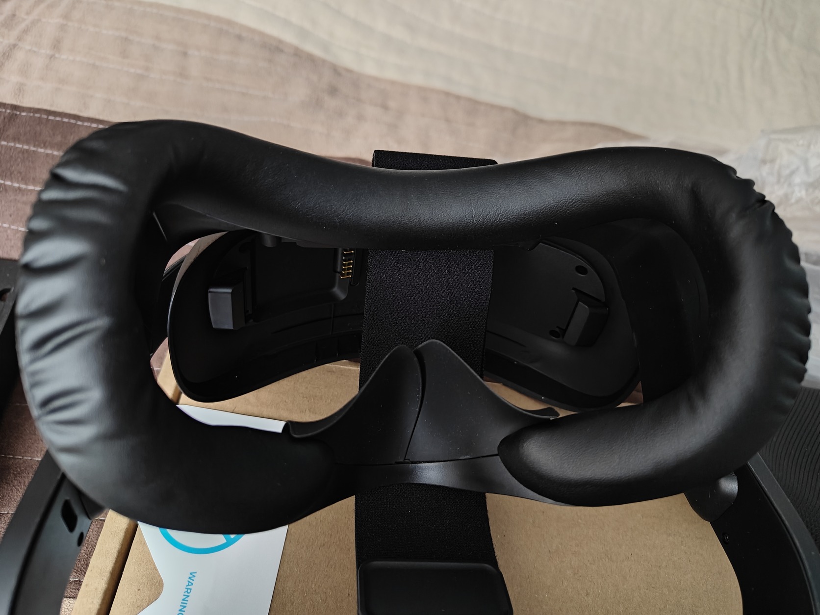 HTC Vive Focus 3 Business - HardverApró