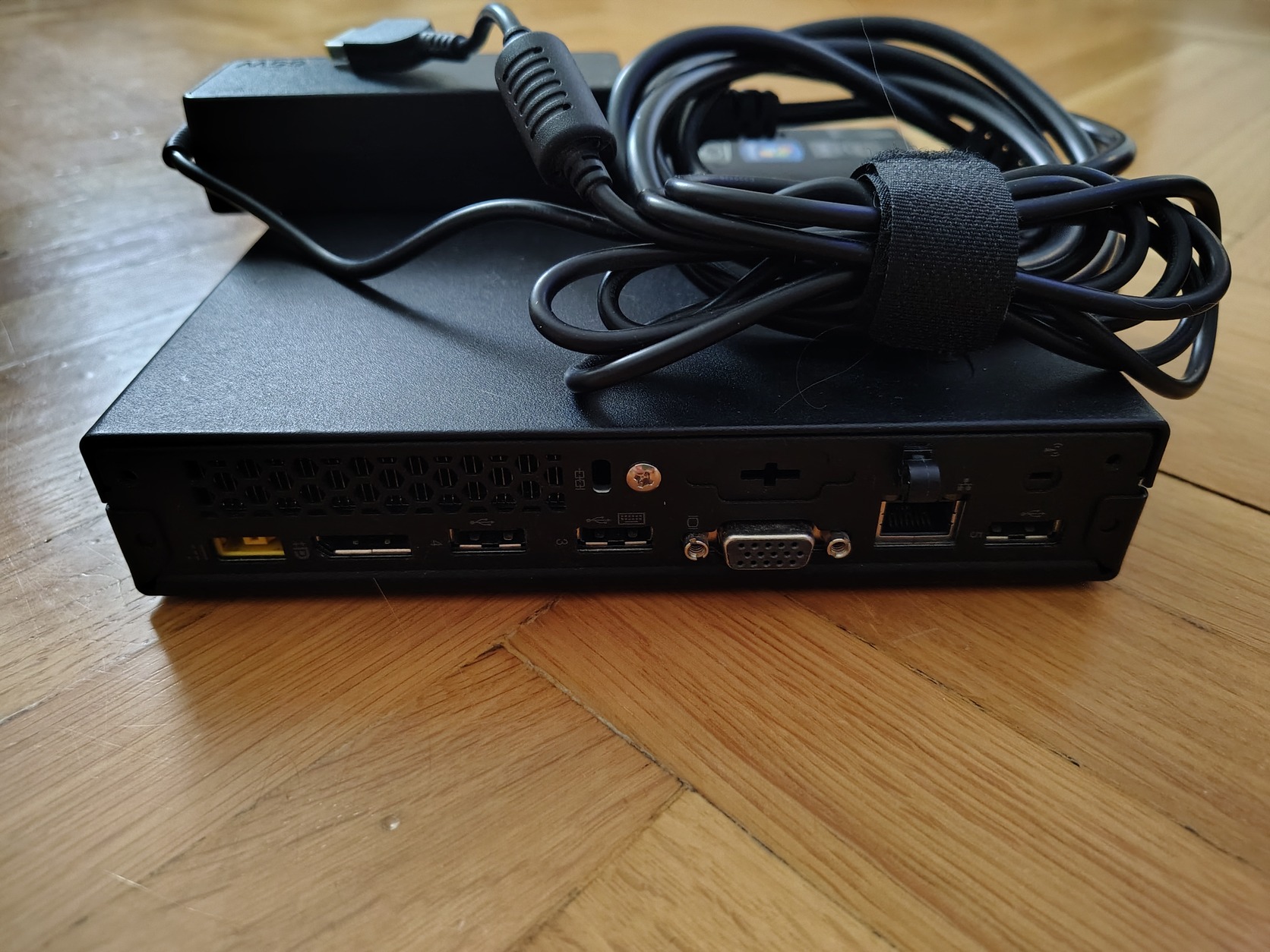 Lenovo ThinkCentre M73 - Core i7 - Jegelve - HardverApró