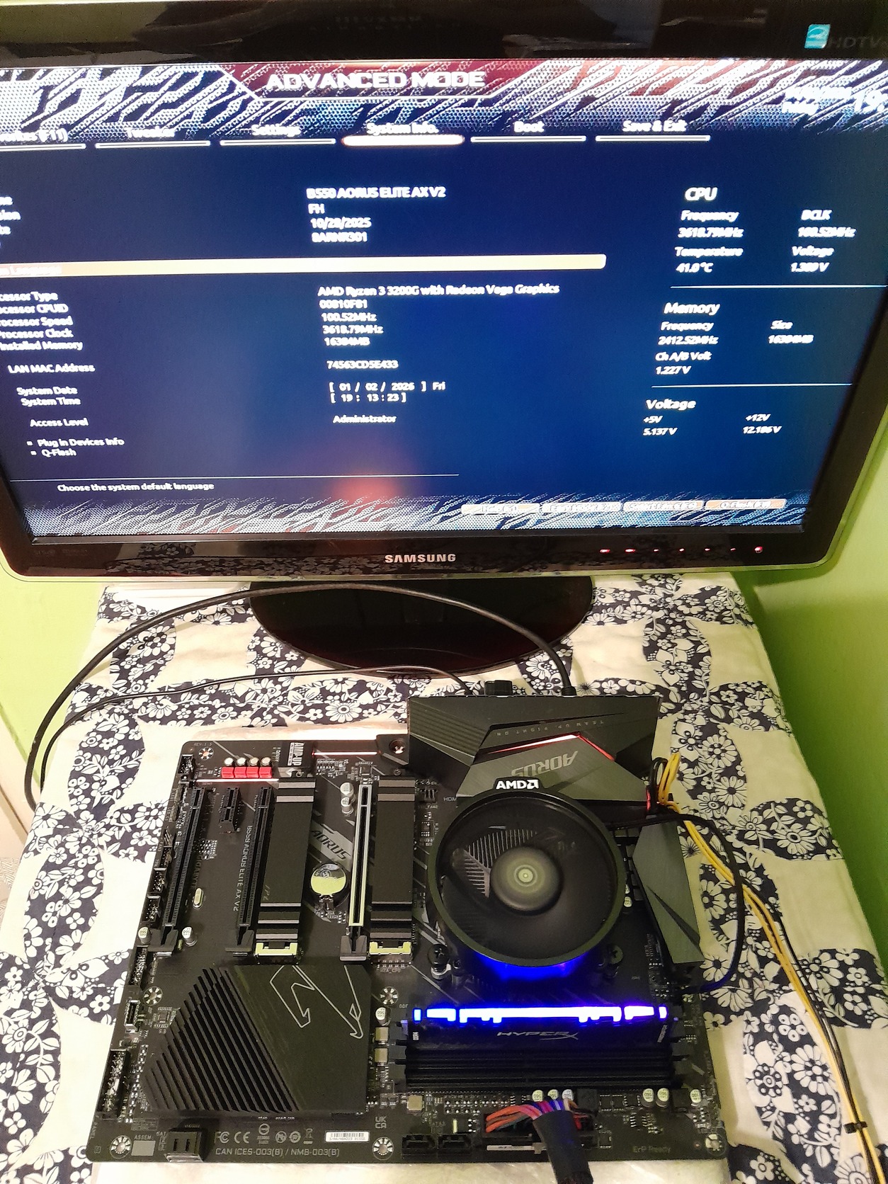 GIGABYTE B550 AORUS Elite AX V2 - HardverApró