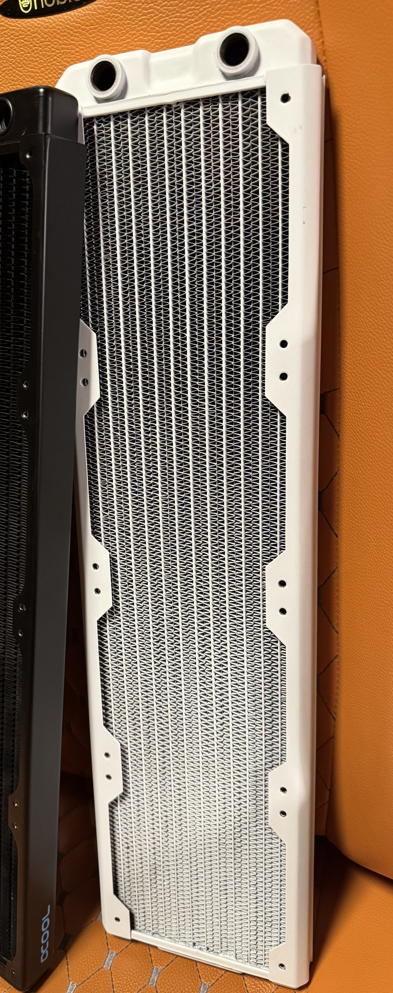 Black Ice Nemesis radiator GTS 480 - satin white // Foxpost az árban ...