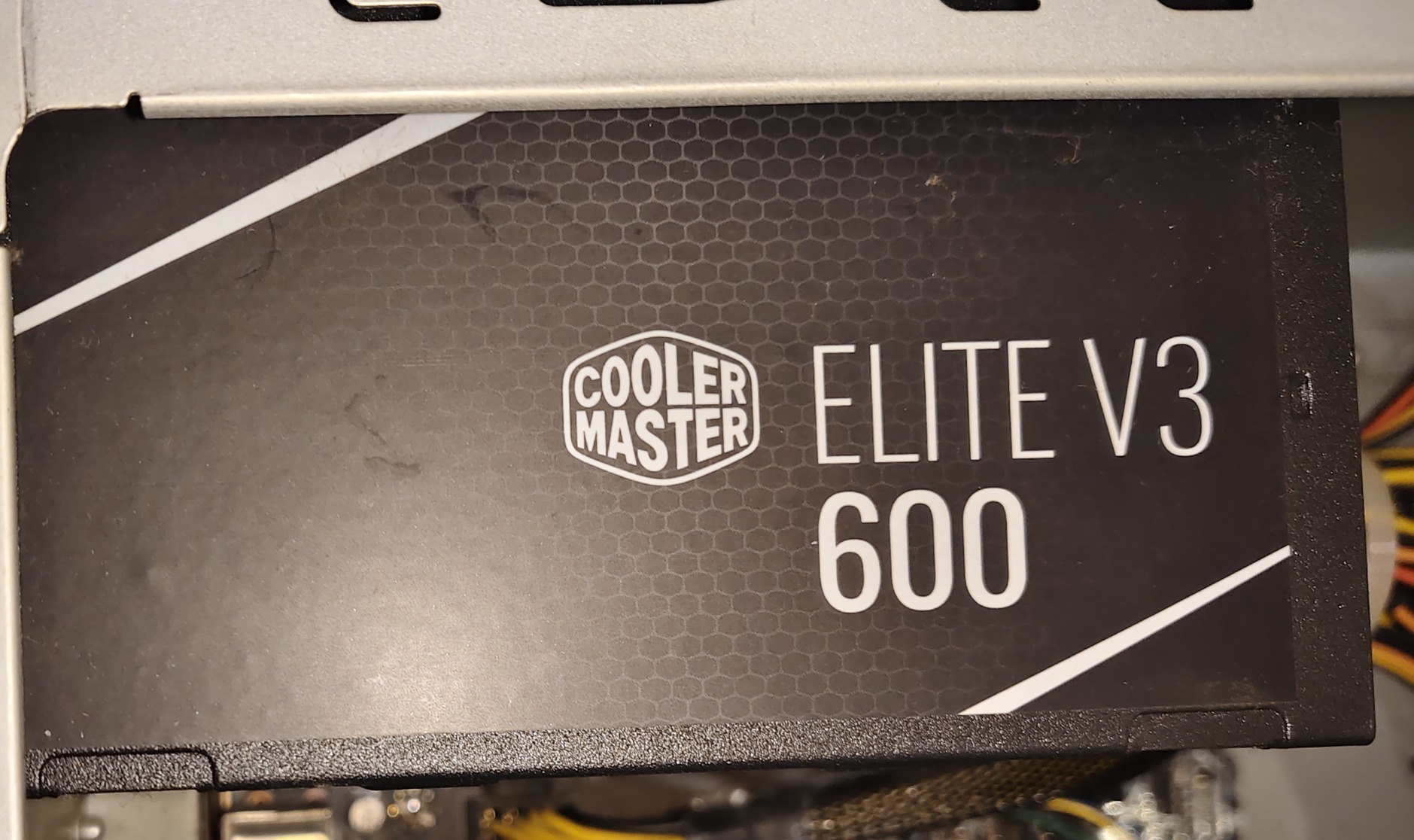 Cooler Master Elite V3 600 - 600W - HardverApró