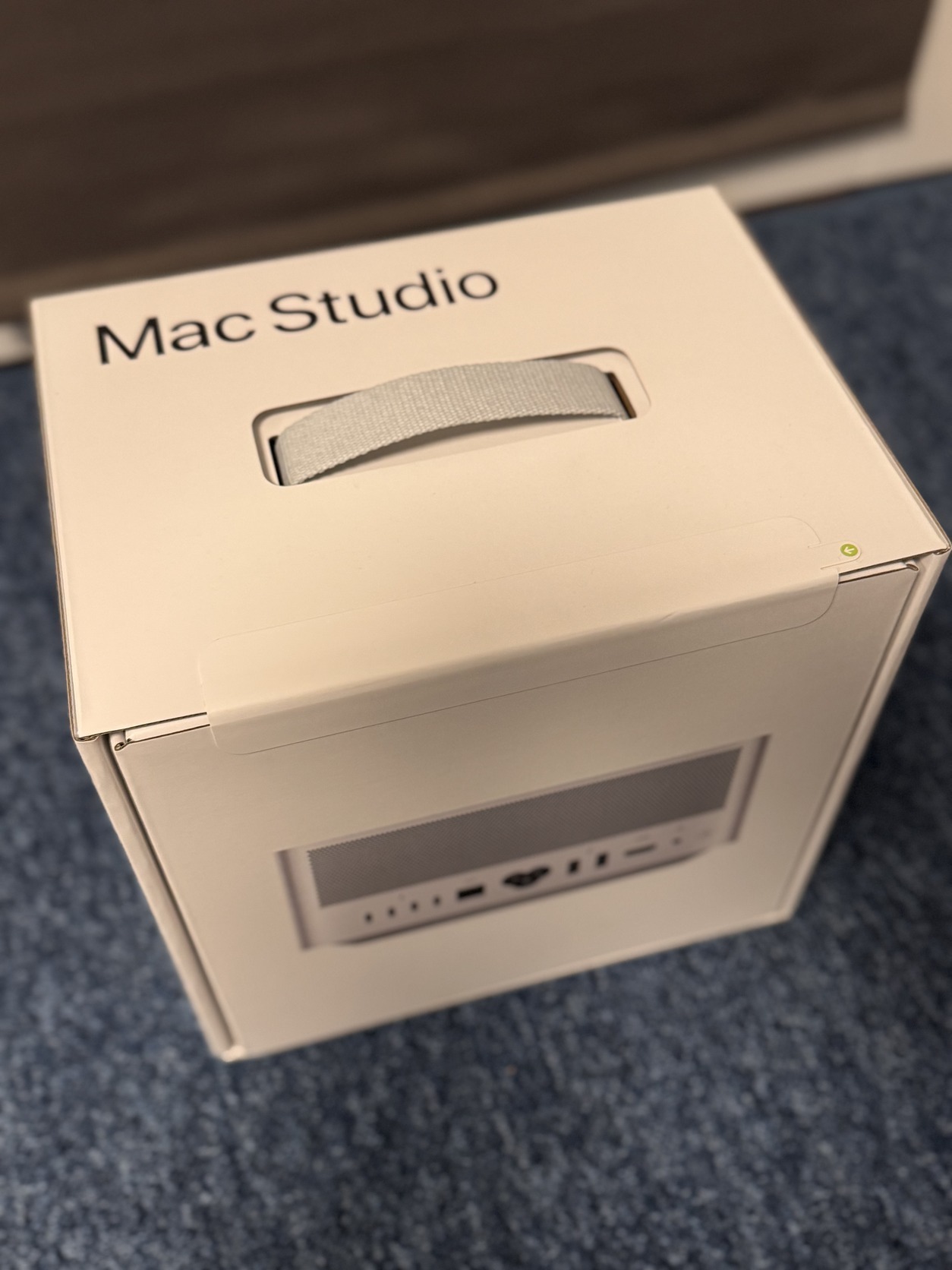 Új Bontatlan Mac Studio M4 Max 2025 14cCPU /32cGPU / 36GB RAM / 512GB SSD - Azonnal Átvehető ...