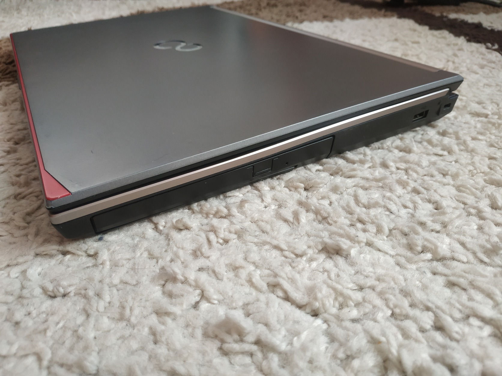 Fujitsu Celsius H730 Workstation i7-4800MQ / 16GB / 256 GB / FHD IPS ...