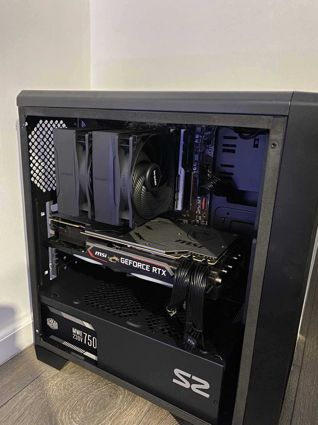 MSI RTX 2080 SUPER / I9-9900K / 16GB DDR4 3200MHz TridentZ RGB ...