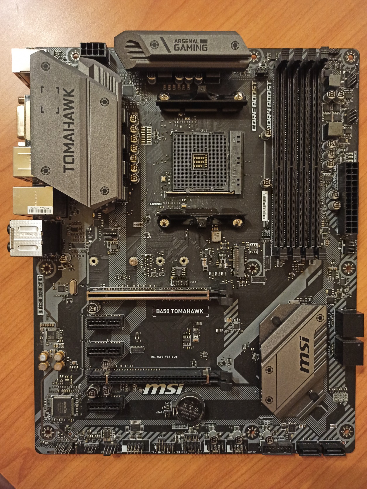 MSI B450 Tomahawk - HardverApró