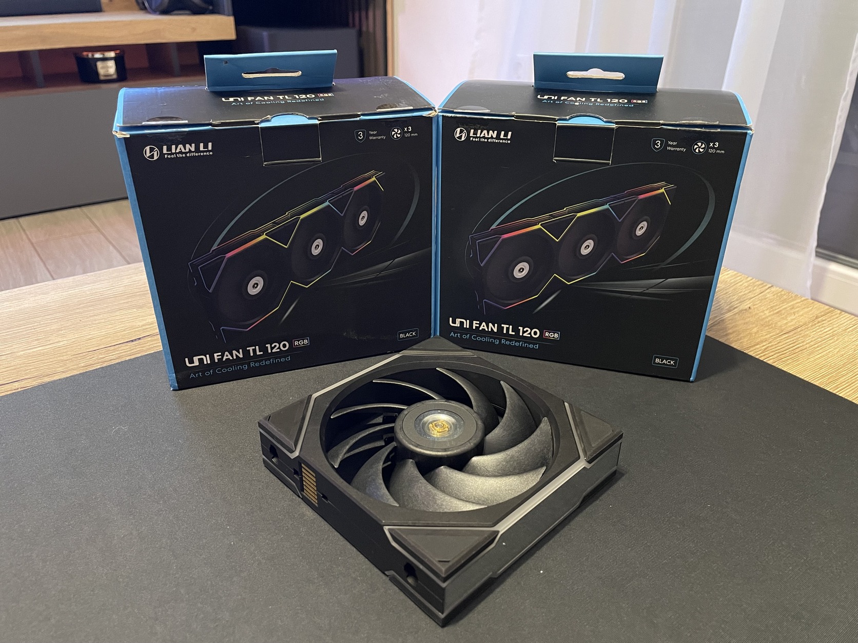 Lian Li Uni Fan TL 120 RGB 7db - HardverApró