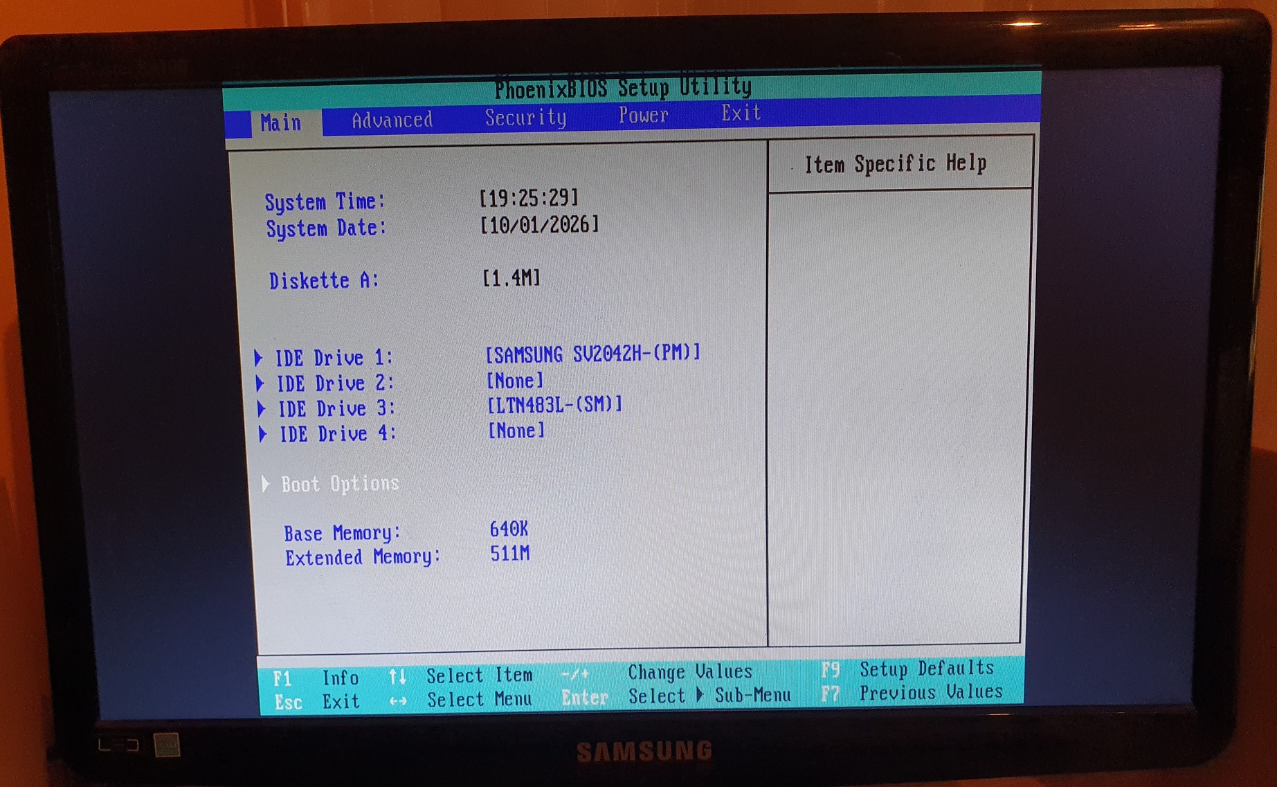 Retro Pentium 3 - Intel Pentium III 866 MHz, 512MB RAM, 20GB HDD ...
