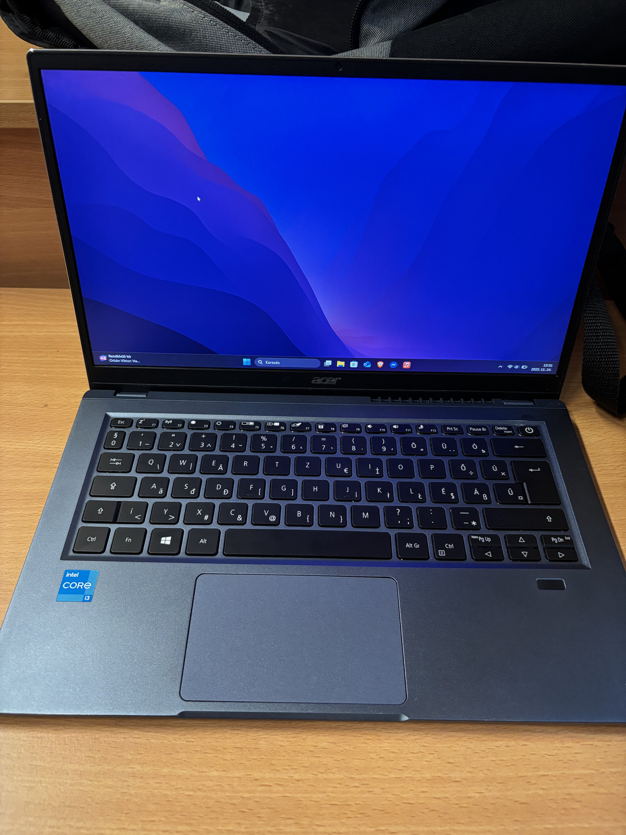 Acer Swift 3 SF314-511 / Intel i3 / Intel UHD Graphics / 8GB LPDDR4X ...