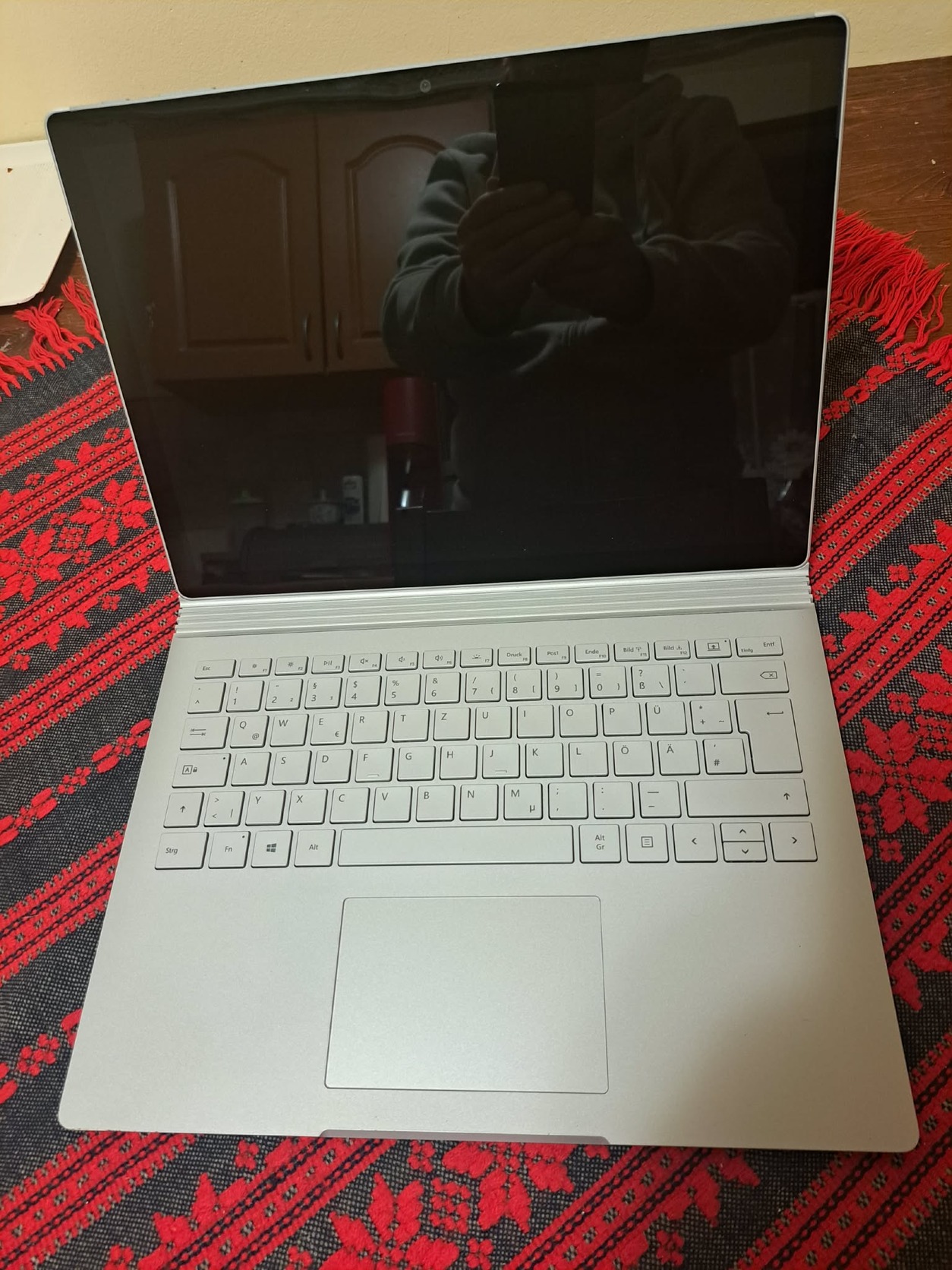 I7 Microsoft Surface Book 2 érintőkijelzős táblagép leválasztható billentyűzettel ! Csere is ...