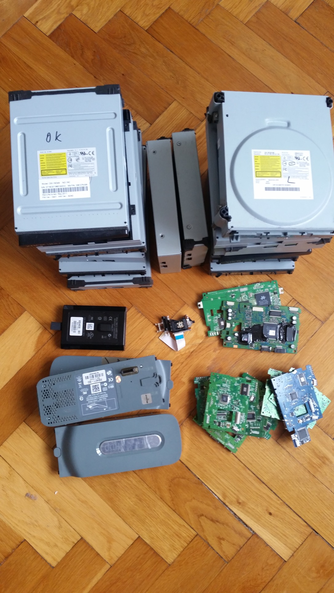 Xbox 360 --RGH 3--gép,joystick javítás - HardverApró