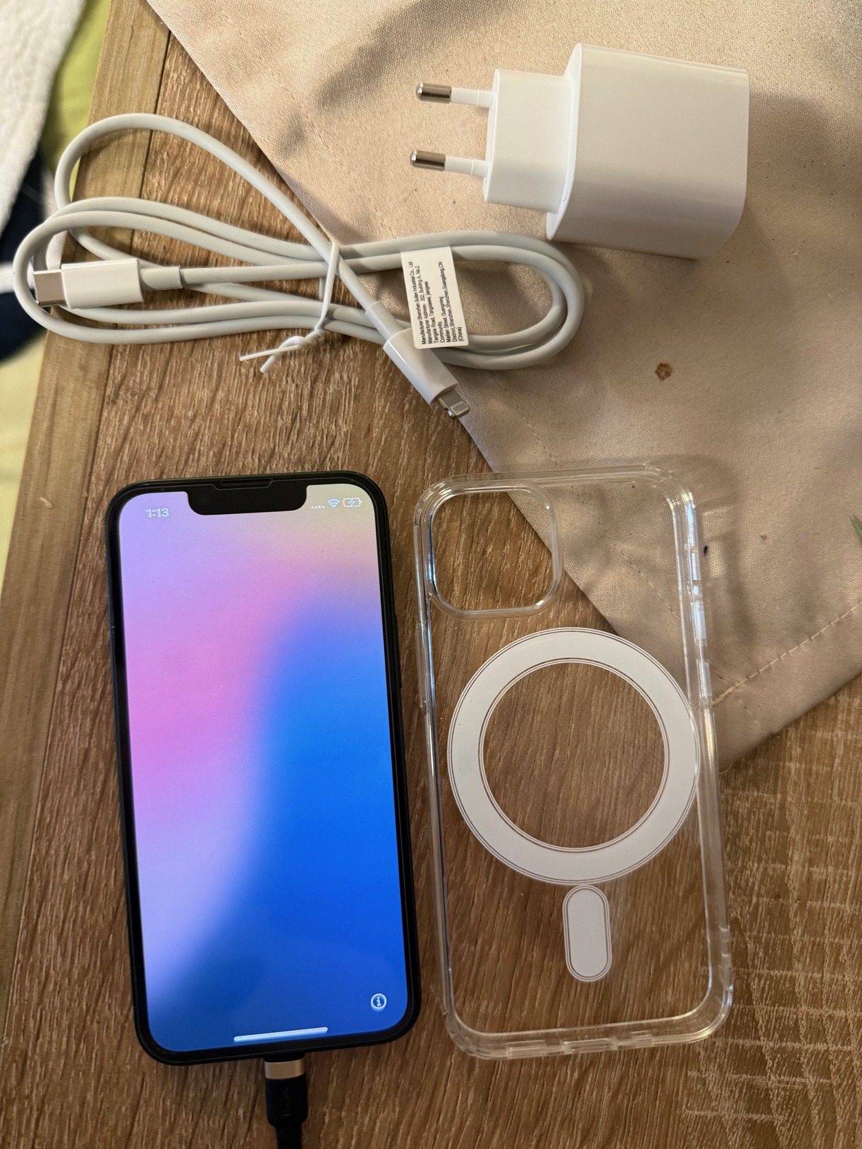 Gyönyörű független, hibátlan, Iphone 13 mini 128GB, 86% akku (13 pro-ra ...