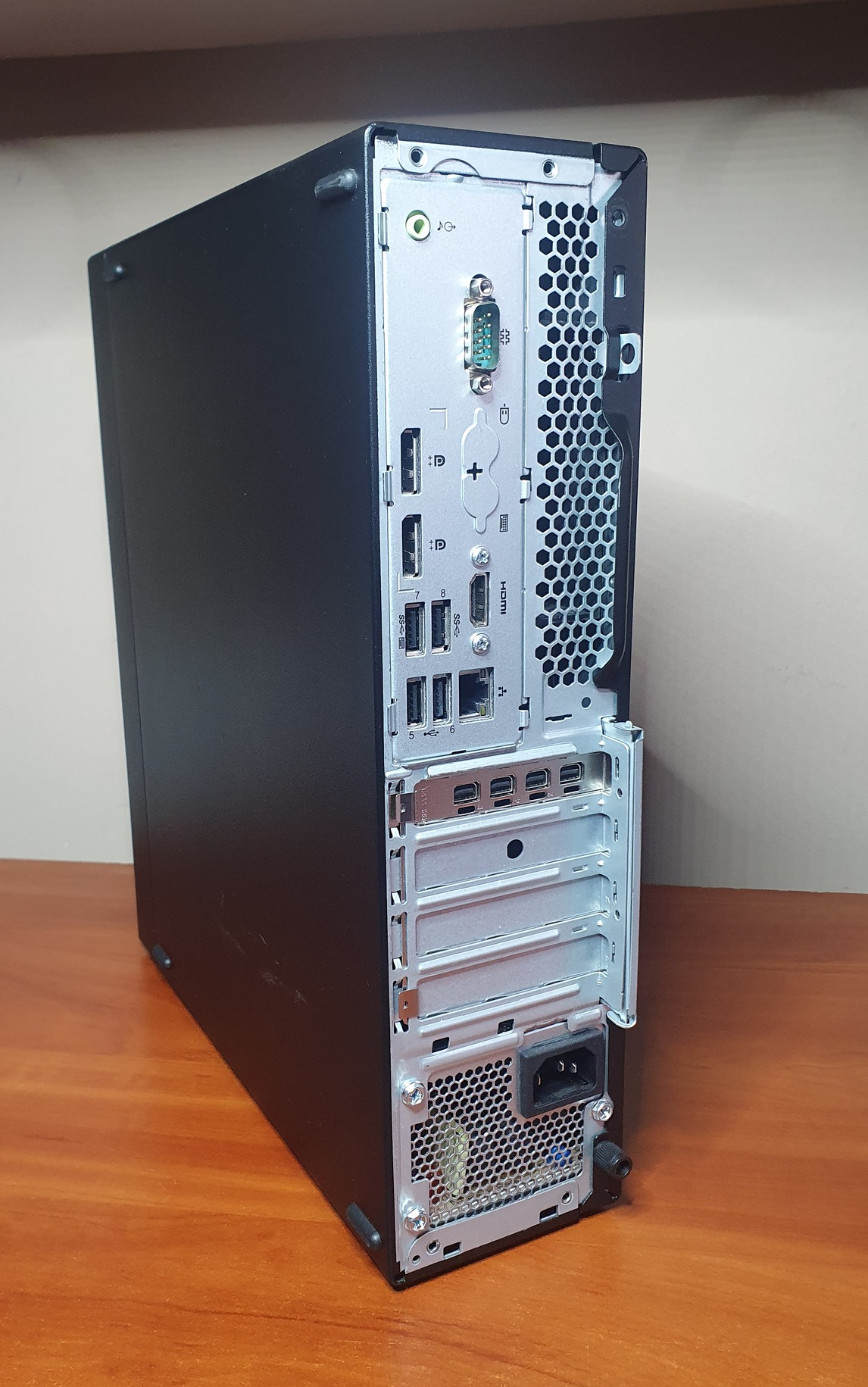 Lenovo Thinkcentr P330 SSF (i5, 8GB, 512SSD, P1000) - HardverApró