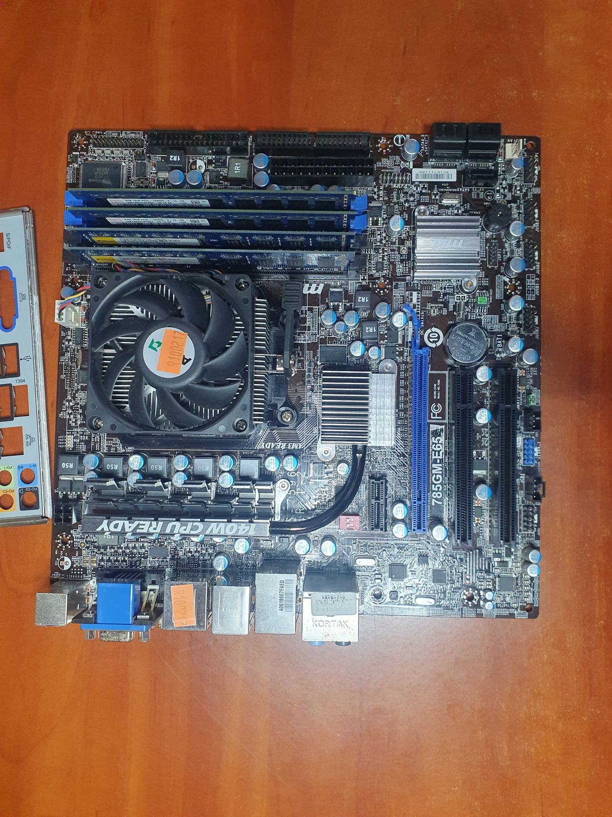 MSI 785GM-E65+MSI R5750 - HardverApró