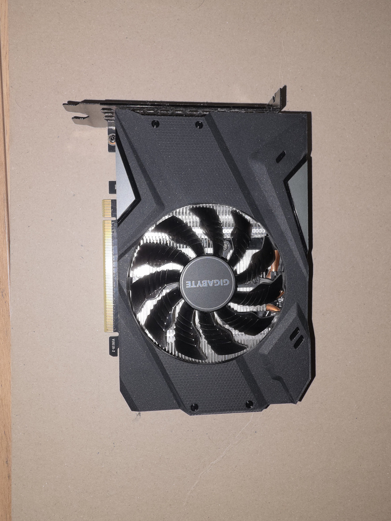 Gigabyte Geforce RTX 2060 OC 6GB - HardverApró