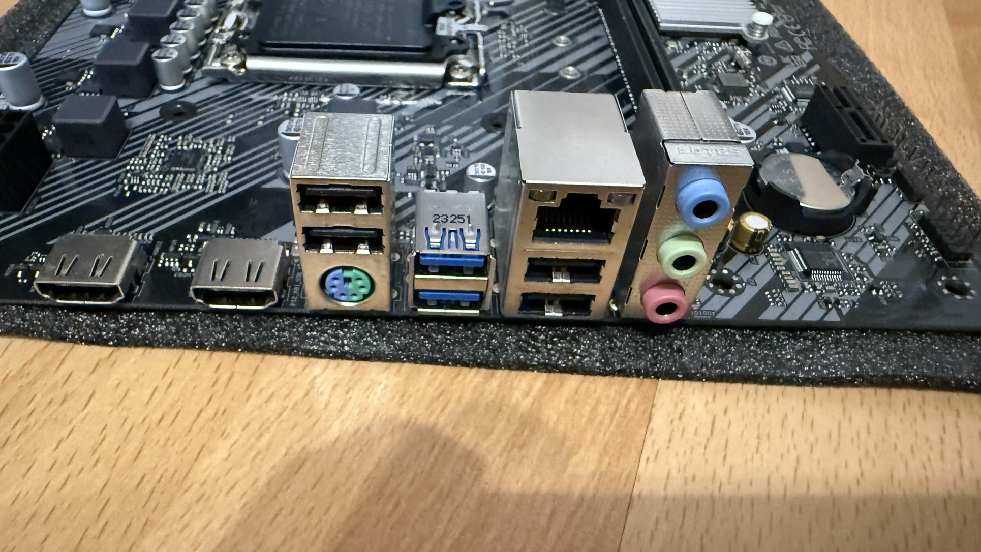 Asrock H610M-H2/M.2 D5 alaplap - HardverApró