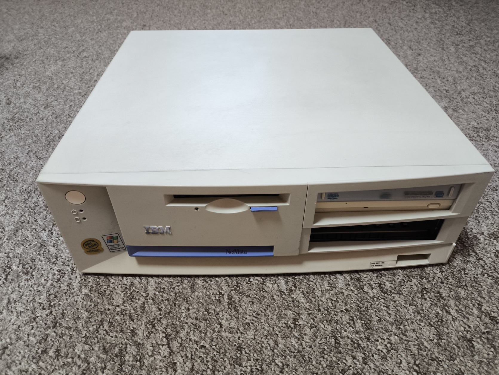 Retro komplett PC konfiguráció bazár Baján - IBM NetVista P3, Dell ...