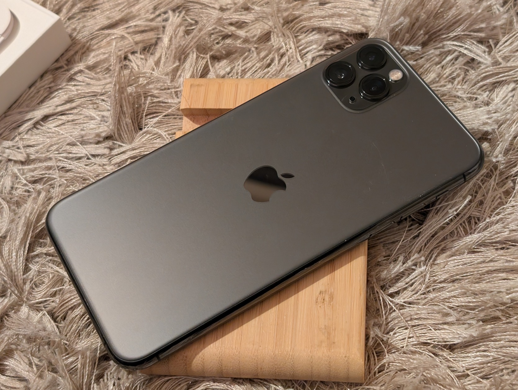 iPhone 11 Pro max 64GB gyári független 2026.06.19. Apple jótállás ...