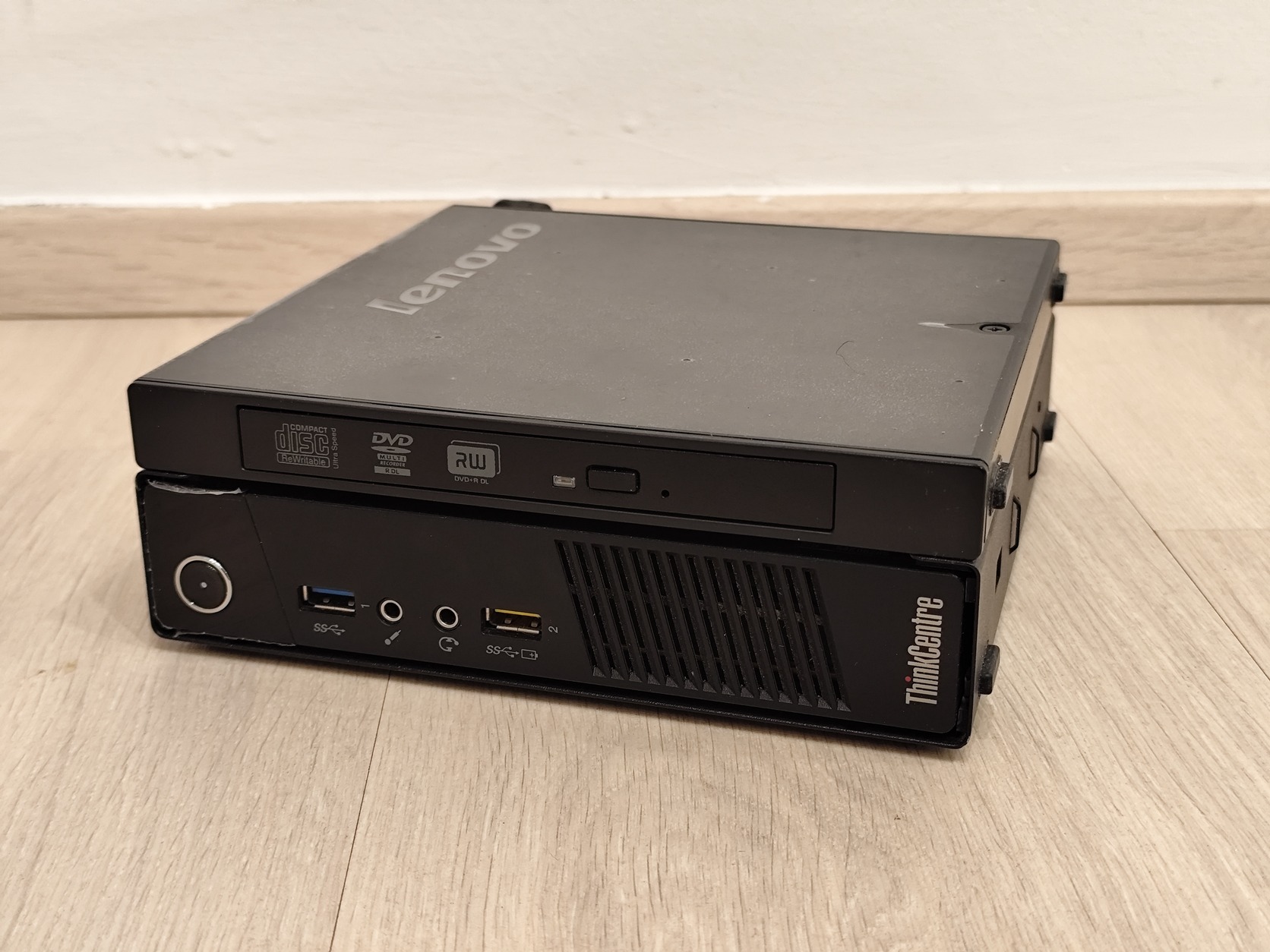 Lenovo ThinkCentre m73 tiny i3 4.gen 8GB 750GB mini PC - HardverApró