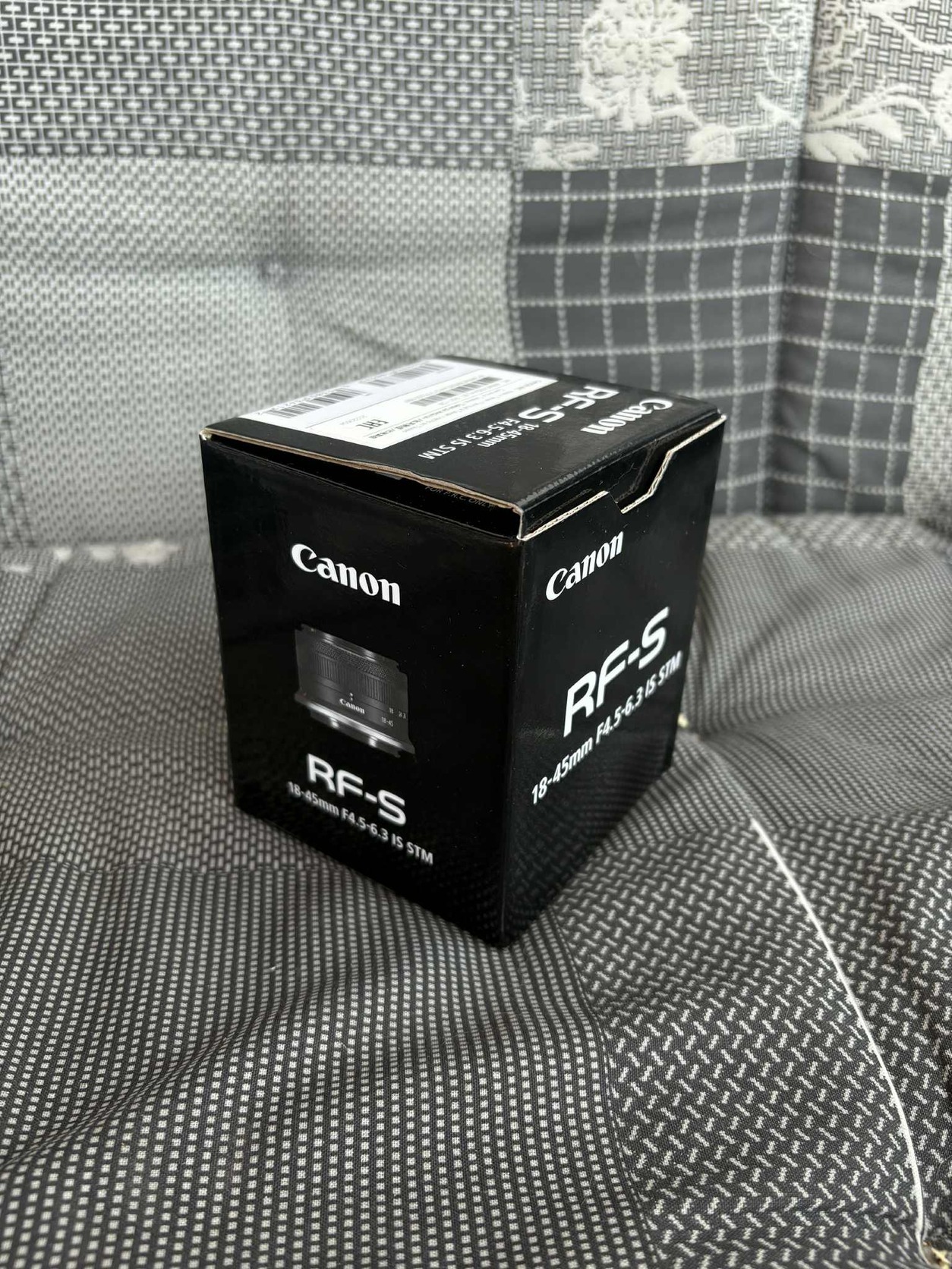 Canon RF-S 18-45mm objektív - HardverApró