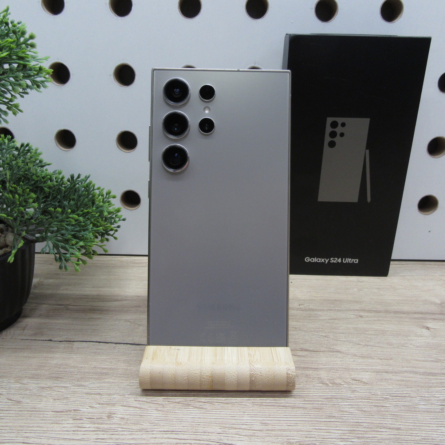 Samsung Galaxy S24 Ultra 12/256GB Titanium Gray használt, megkímélt ...