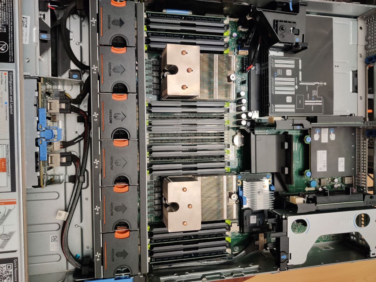 Dell PowerEdge R720 (8SFF) - HardverApró