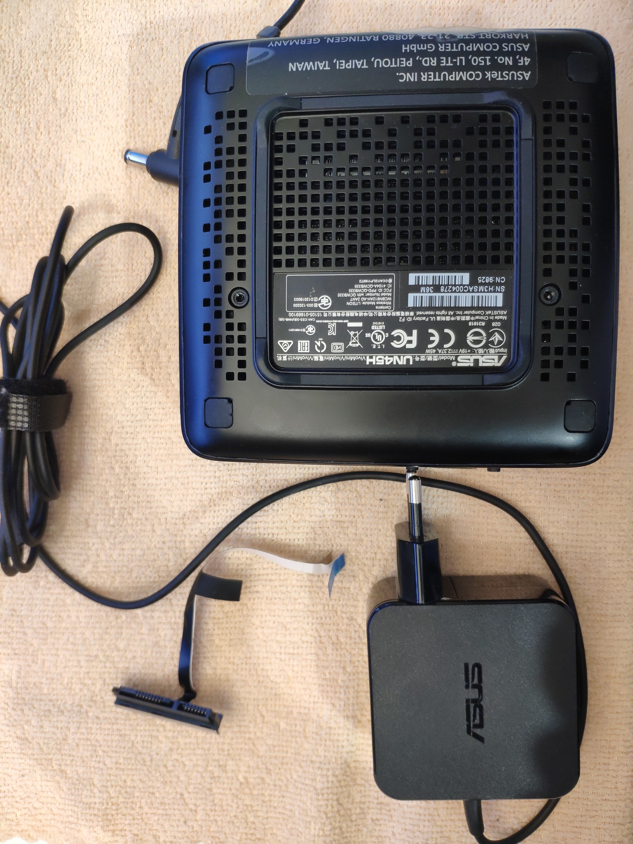 ASUS VivoMini UN45H-VM147M mini PC (N3150, 4GB) - HardverApró