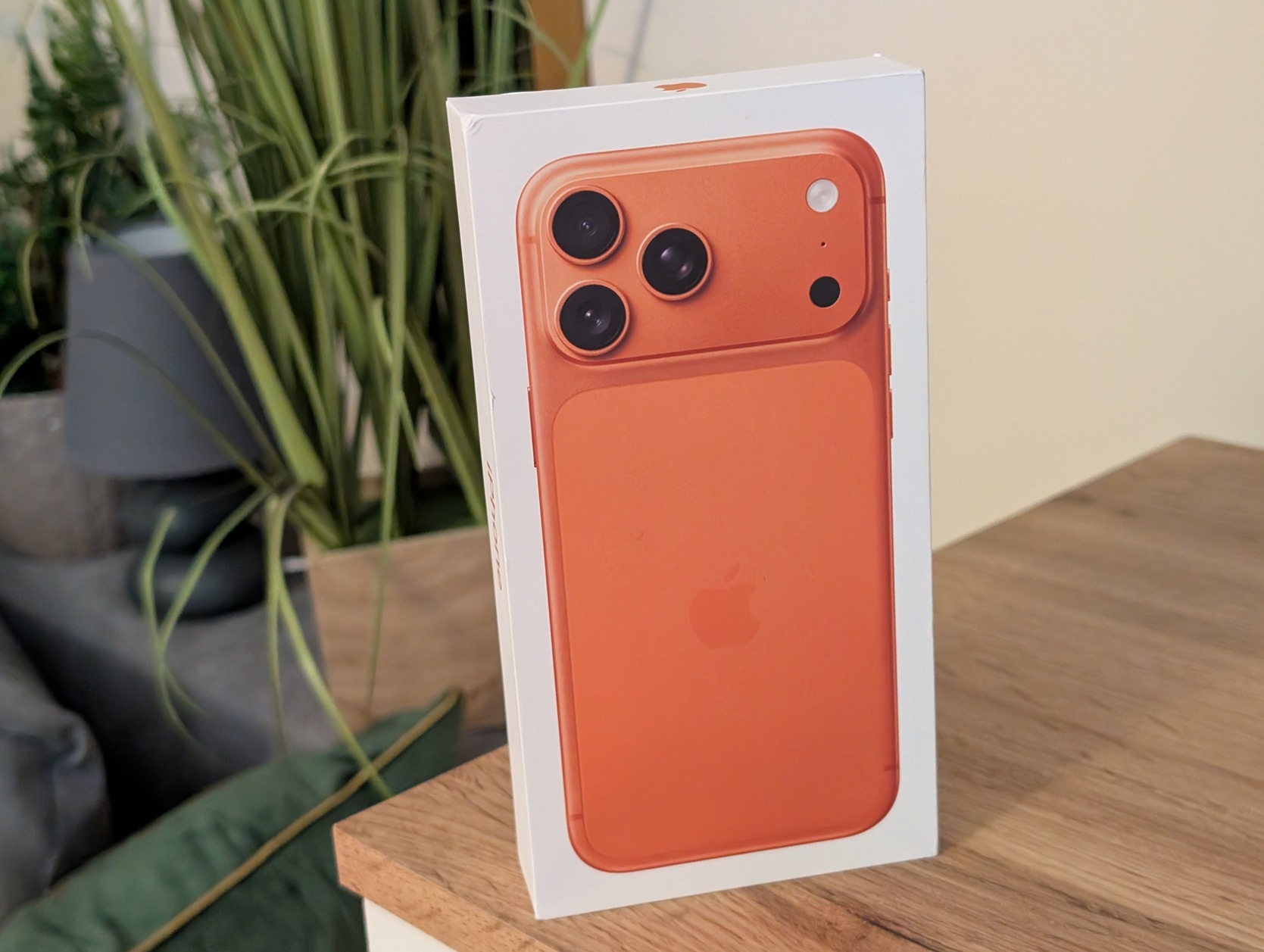 iPhone 17 Pro max 256GB ÚJ gyári független 1 év Apple jótállás ...