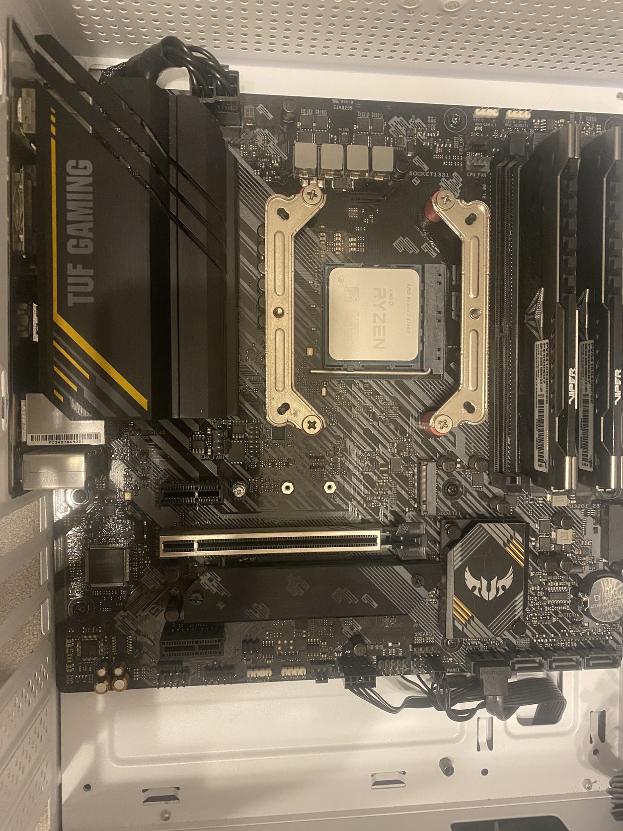 Asus Tuf Gaming B550M-E+Ryzen 7 3700x+16gb viper steel 4000mhz B-Die ...