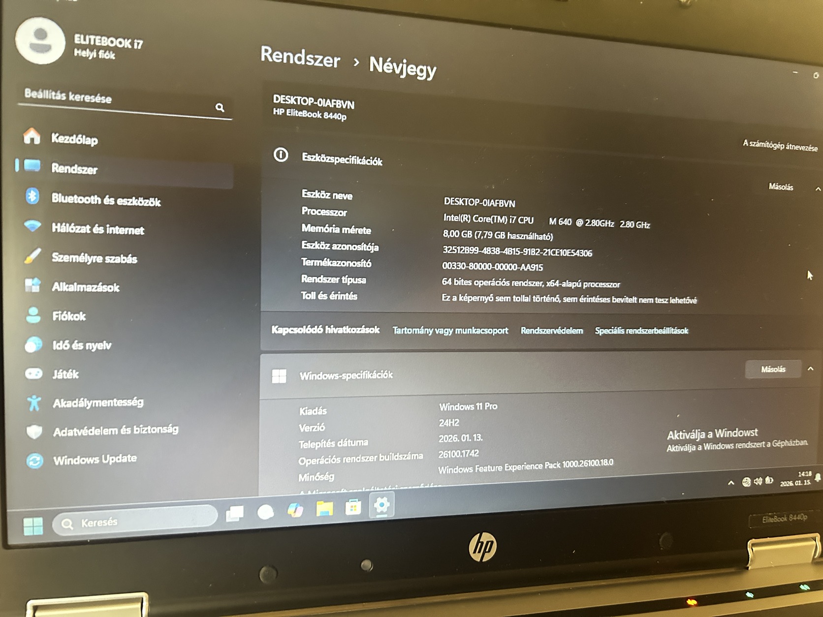 HP 8440p I7, 8GB, 2x240 SSD, WIN 11, BIOS frissítve, UEFI, ÚJ 6600mAh ...