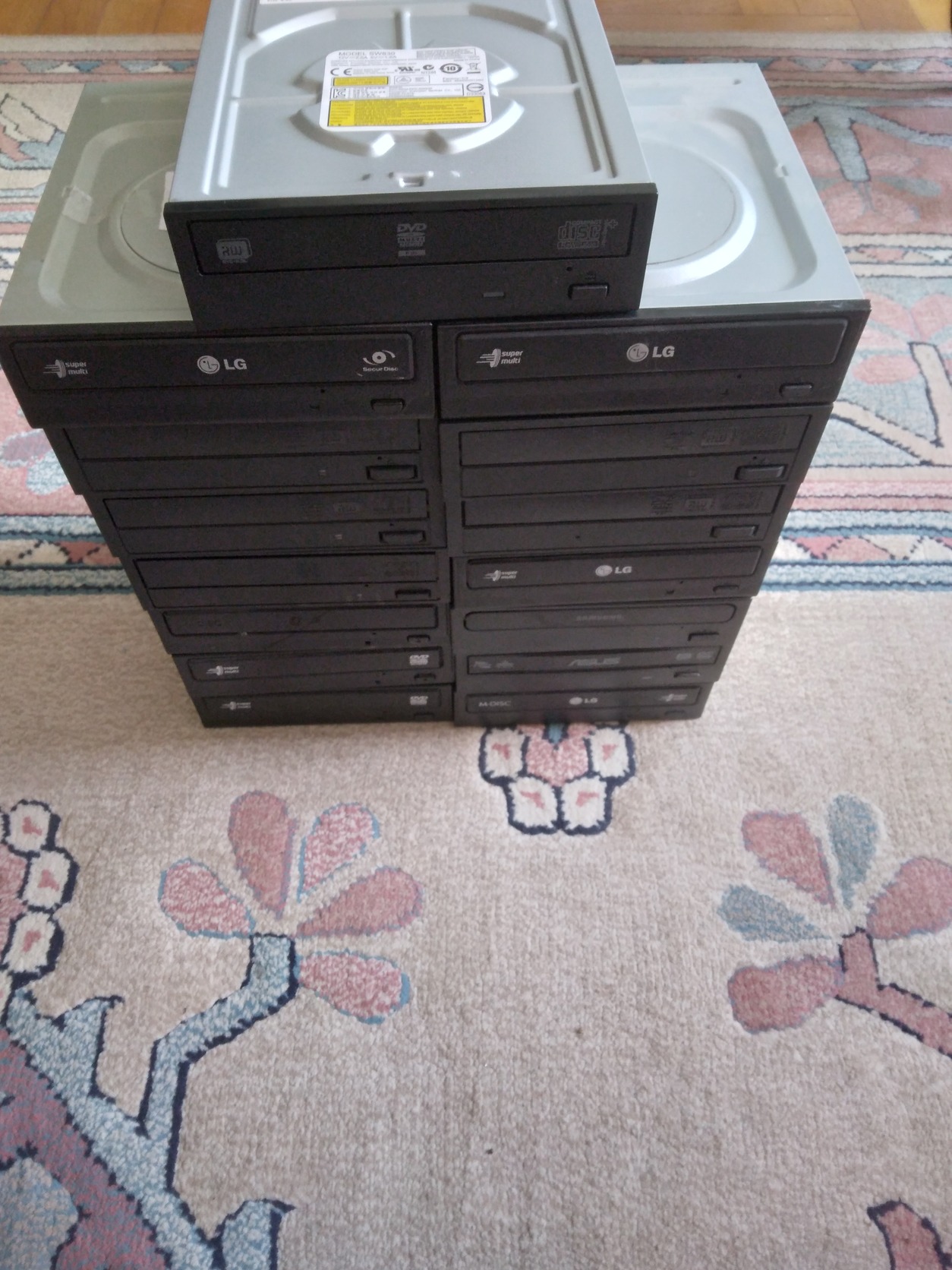 Hibás dvd írók - HardverApró