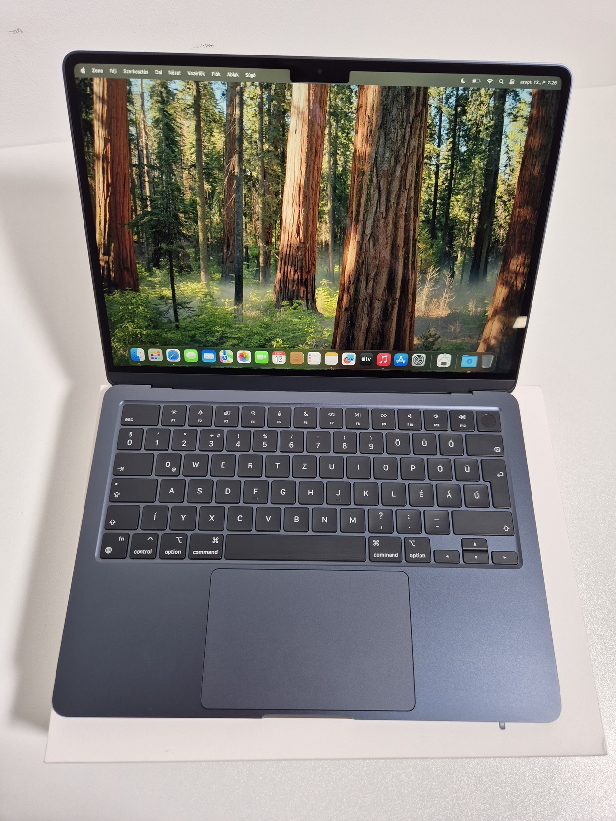 Apple MacBook AIR / M2 / 16GB / 256 GB! BeszámítOK - HardverApró
